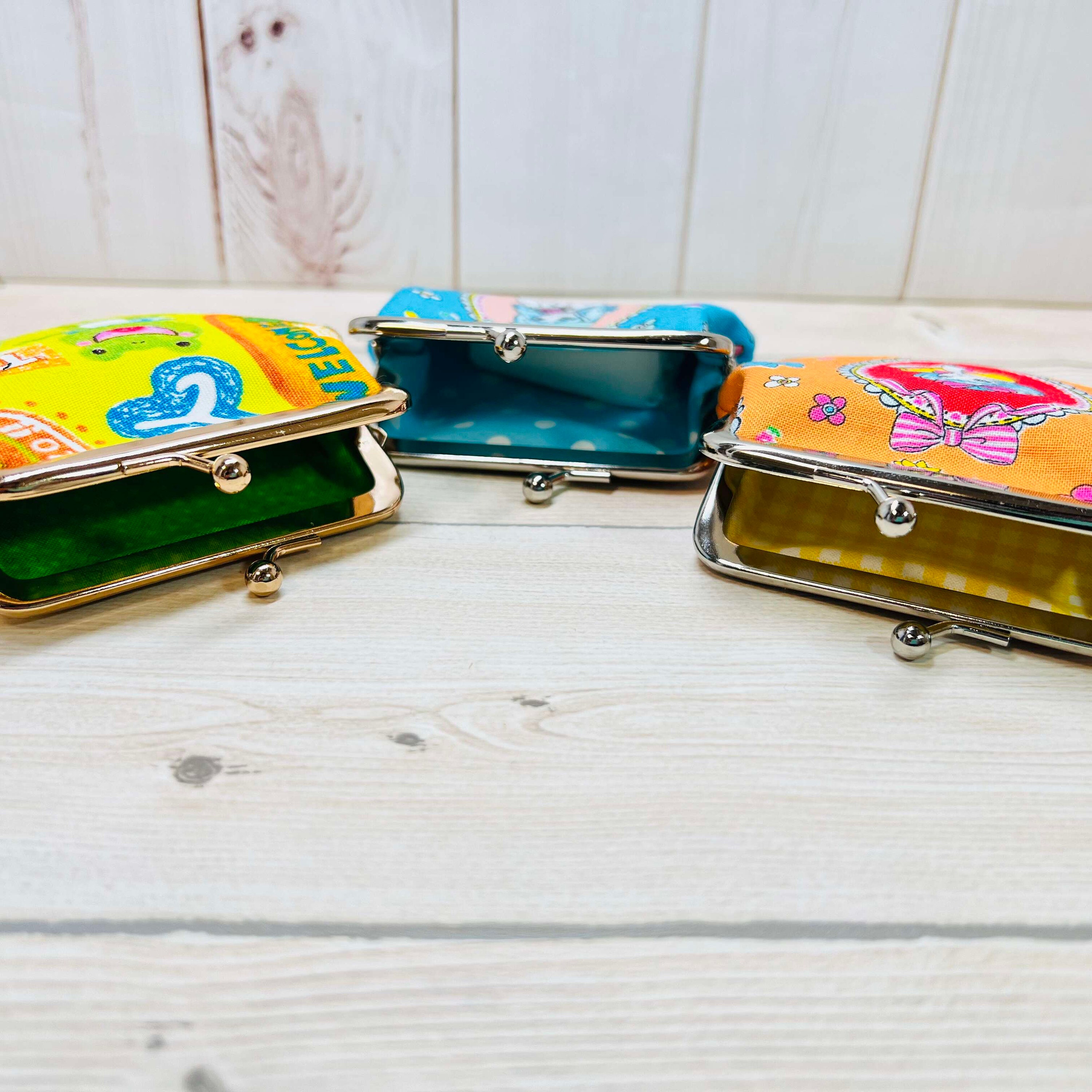 Metal Frame Kiss Lock Coin Purse Frog Made in Japan This Coin Purse is ...
