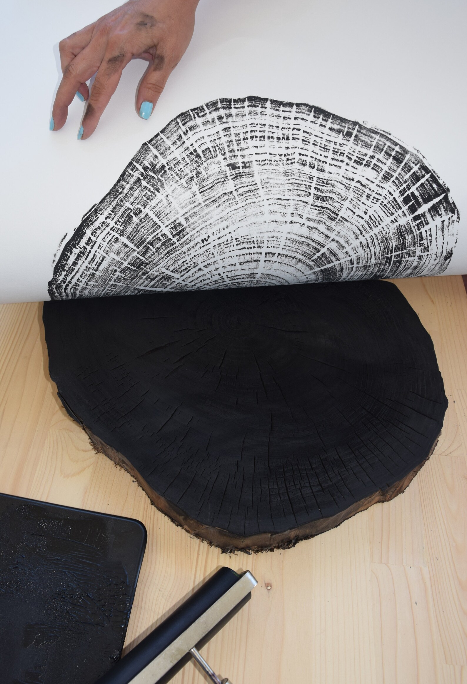 Old Ash Tree Ring Print Tree Ring Wall Art 24x36 Linocut - Etsy UK