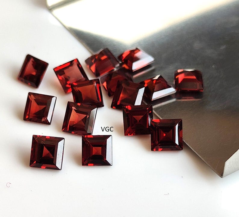 Granate Rojo Natural de 8 mm Cuadrado Facetado Calidad AAA - Granate ...
