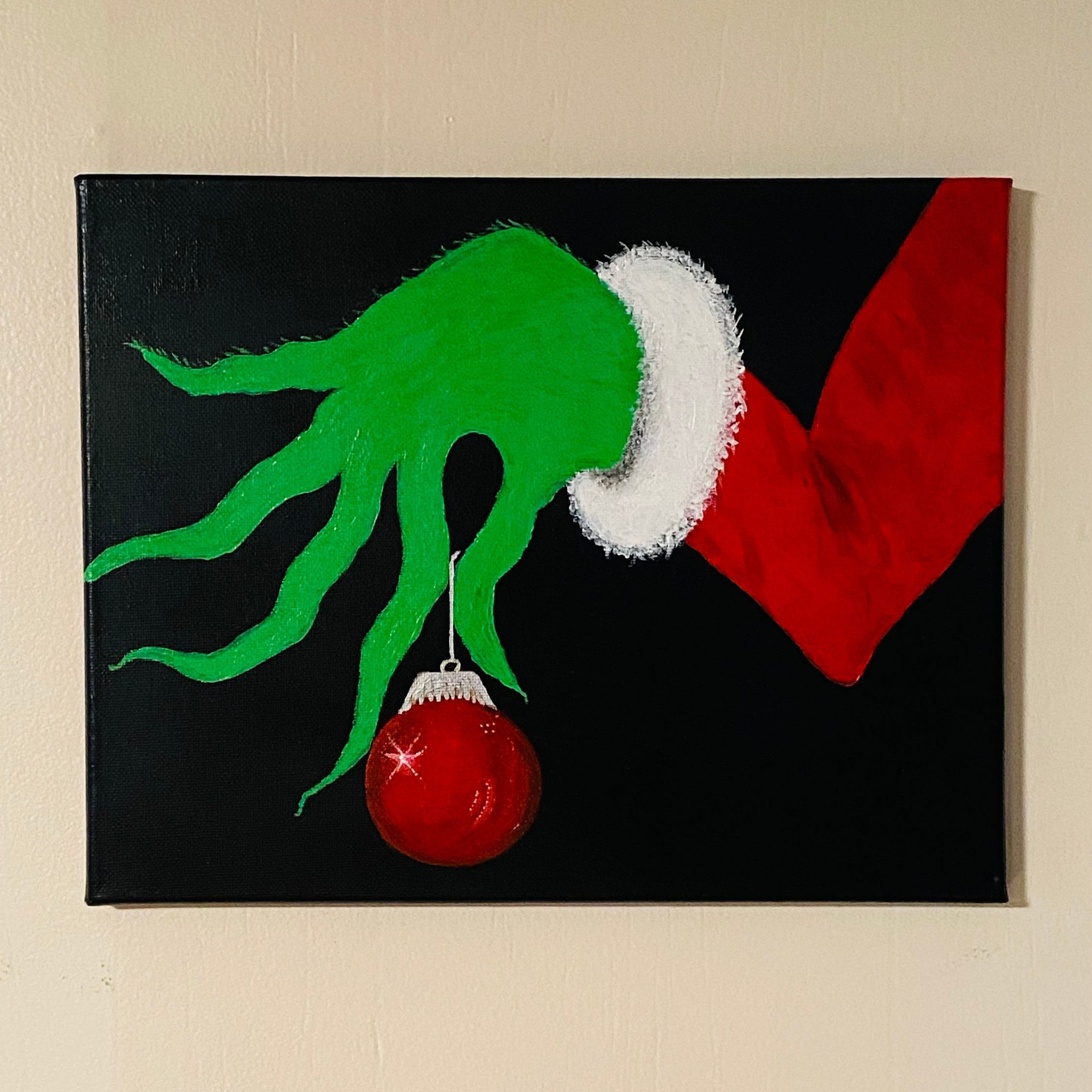 Grinch Arm Painting