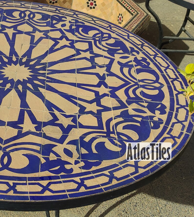 Round Mosaic Table for Outdoor Patio,unique Mosaic Pattern,dinner ...