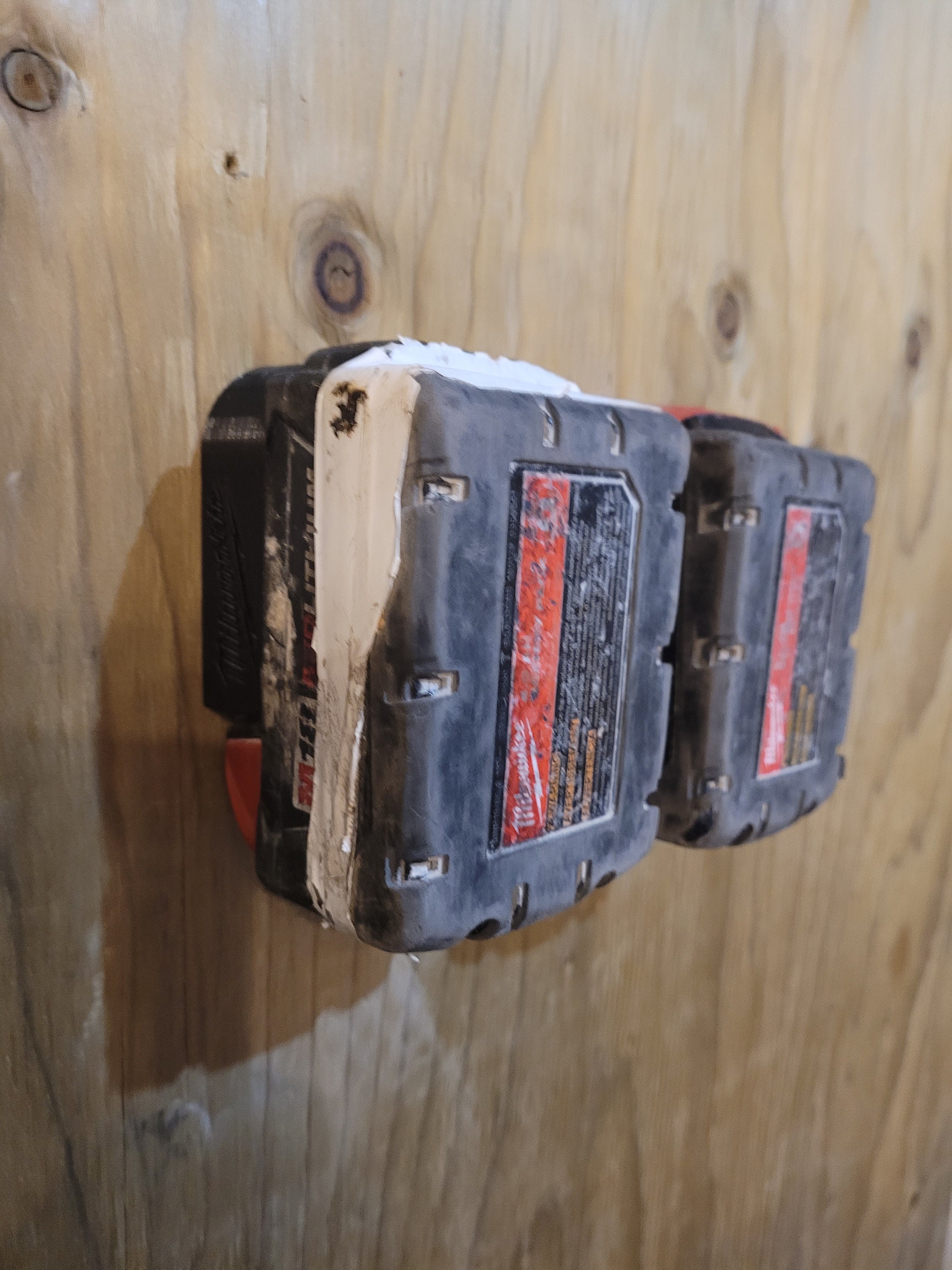 Milwaukee M18 Battery Storage Mount by Milwookie Milwaukee - Etsy