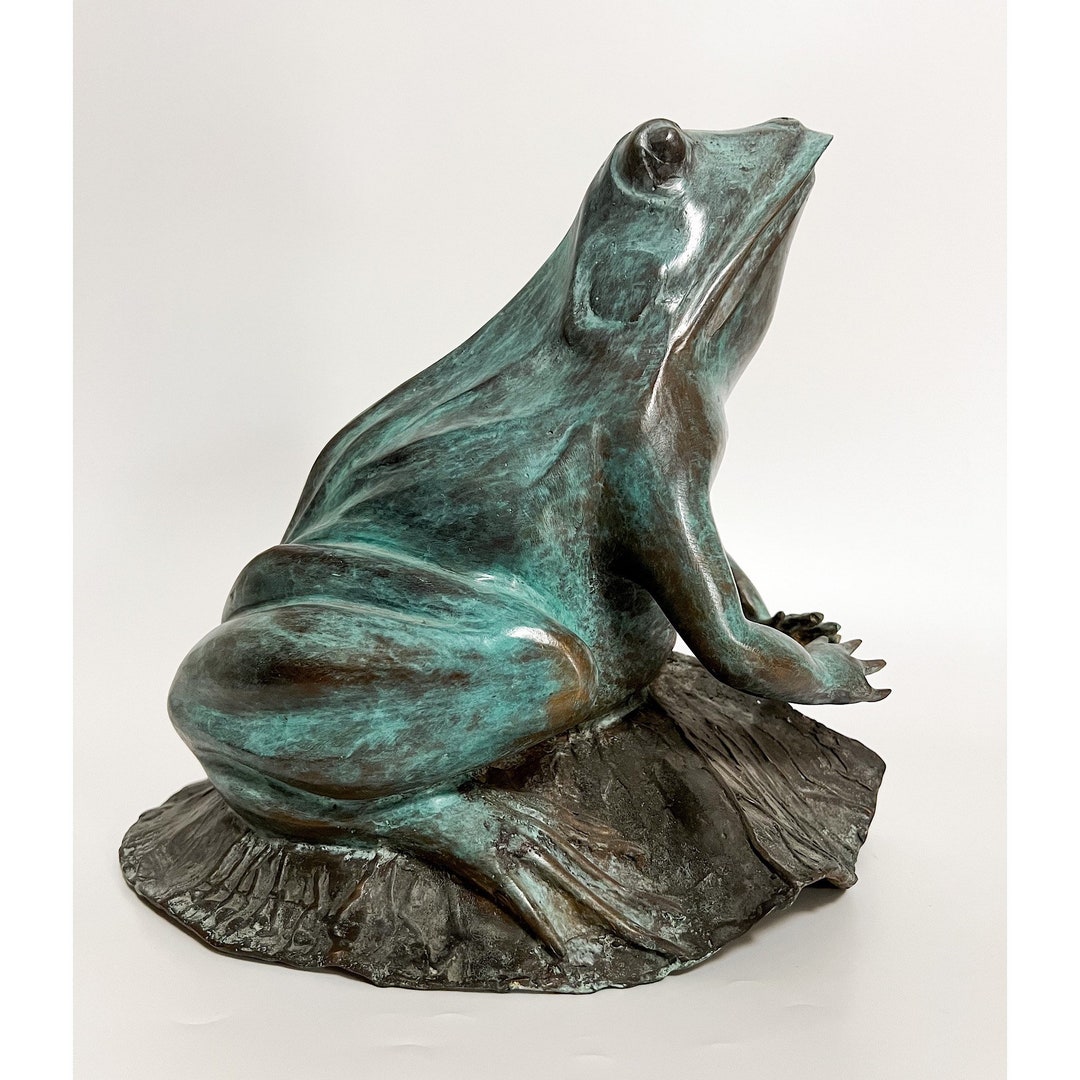 Bronze Frog Garden Statue, Outdoor Sculpture, Housewarming Gift - Etsy