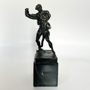 Athlete Wrestling With a Python Sculpture-roman Art Figure-ancient ...
