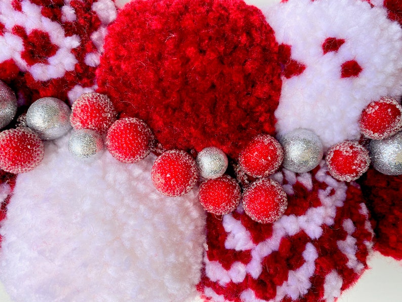 17 Winter Pom Pom Wreath Christmas Pom Pom Wreath Holiday Wreath Red ...