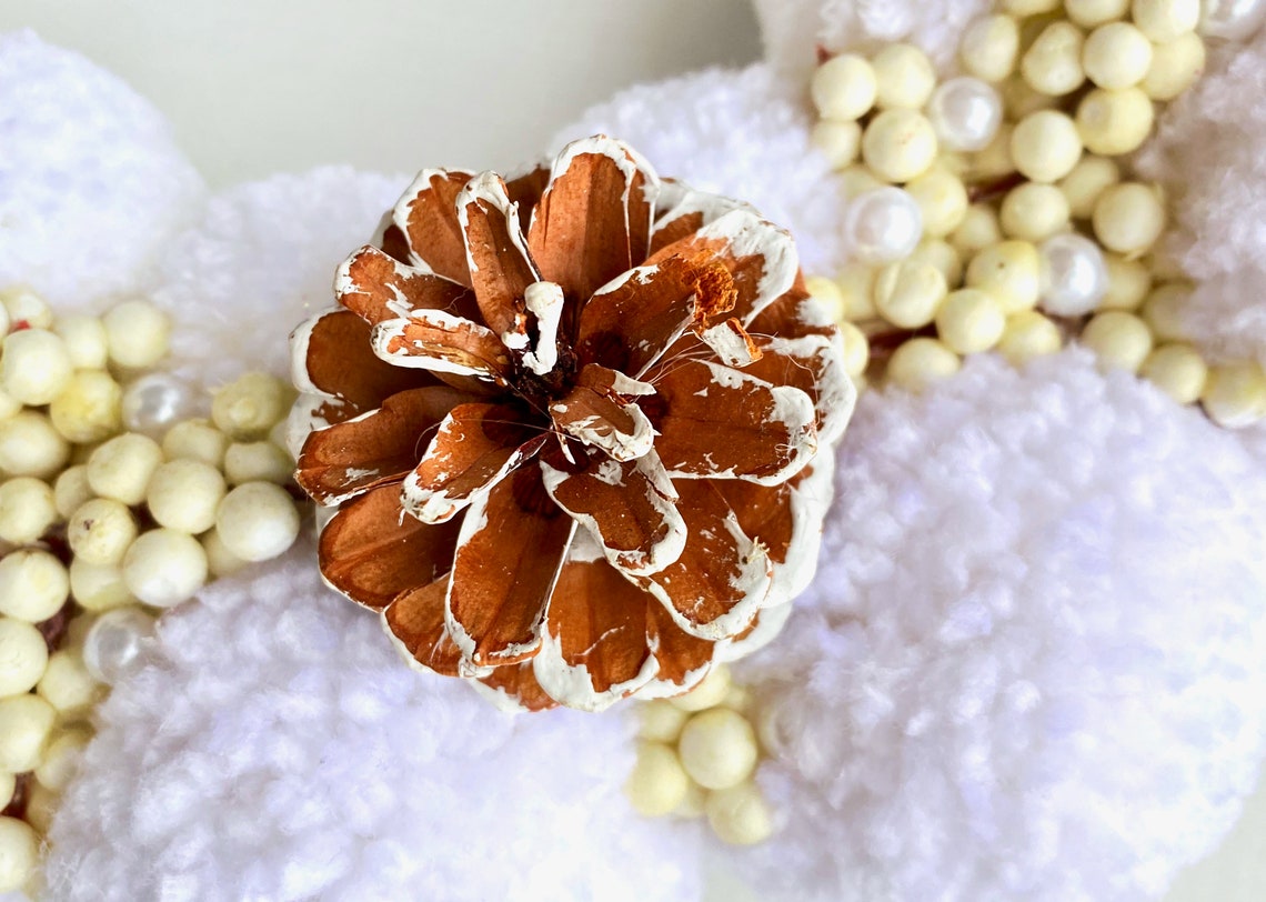 12" Winter Pom Pom Wreath | Christmas Wreath | Holiday Wreath ...