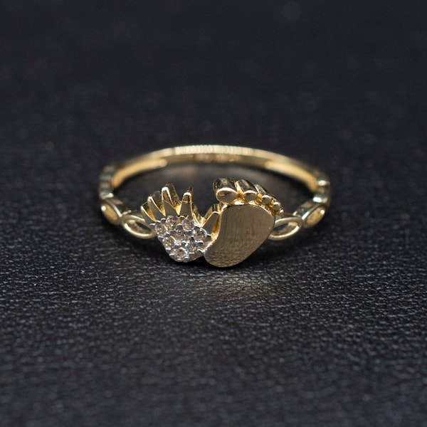 Footprint Ring - Etsy