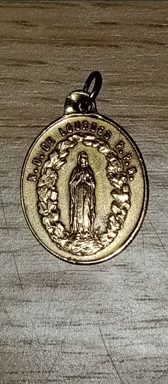 Antique French religious bronze medal brooch of our h… - Gem