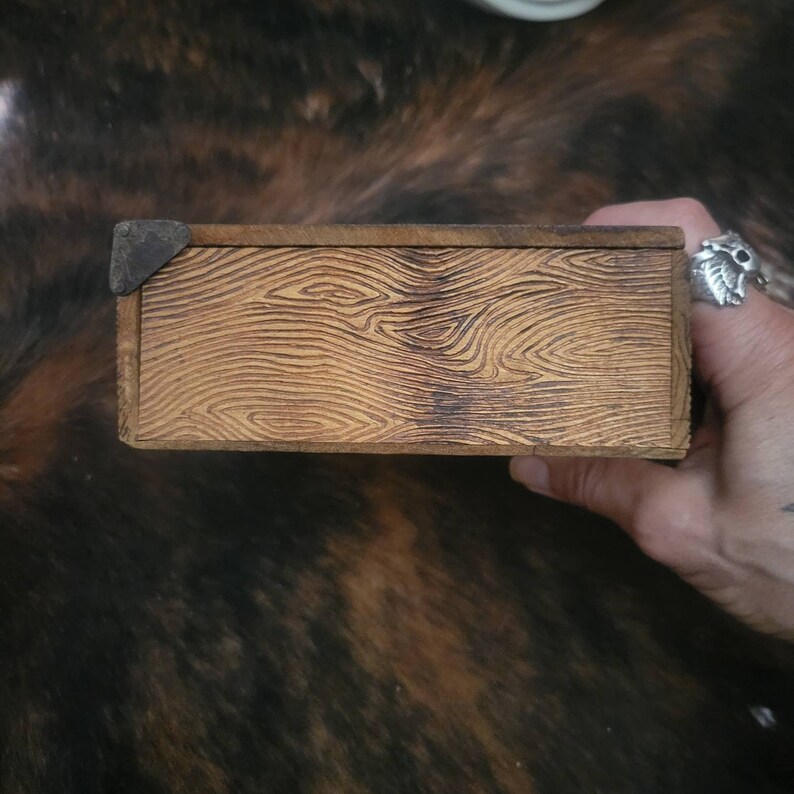 Vintage Pyrography Box - Etsy