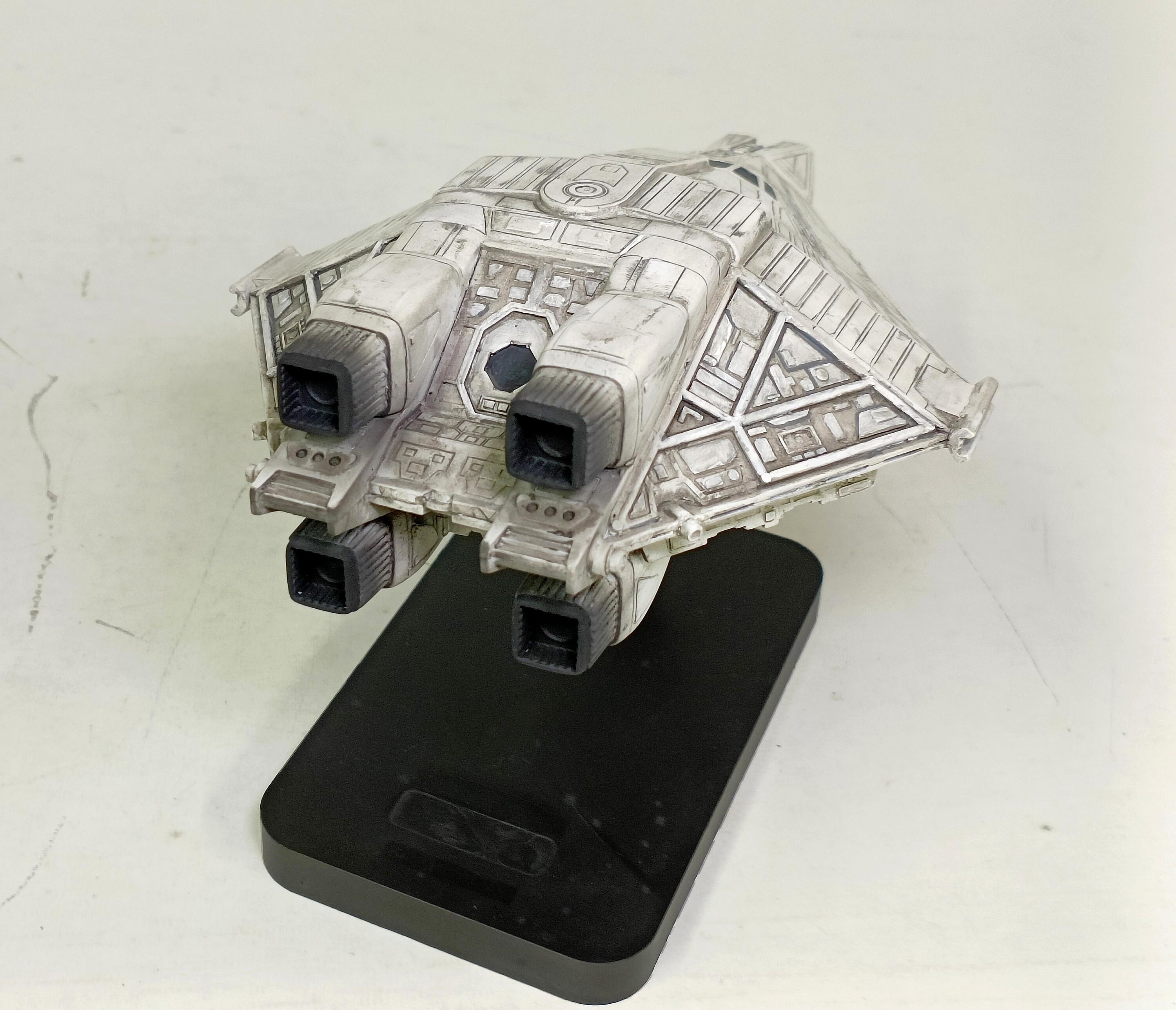 Alien Narcissus 1/144 Scale Model Built and Painted Prop - Etsy