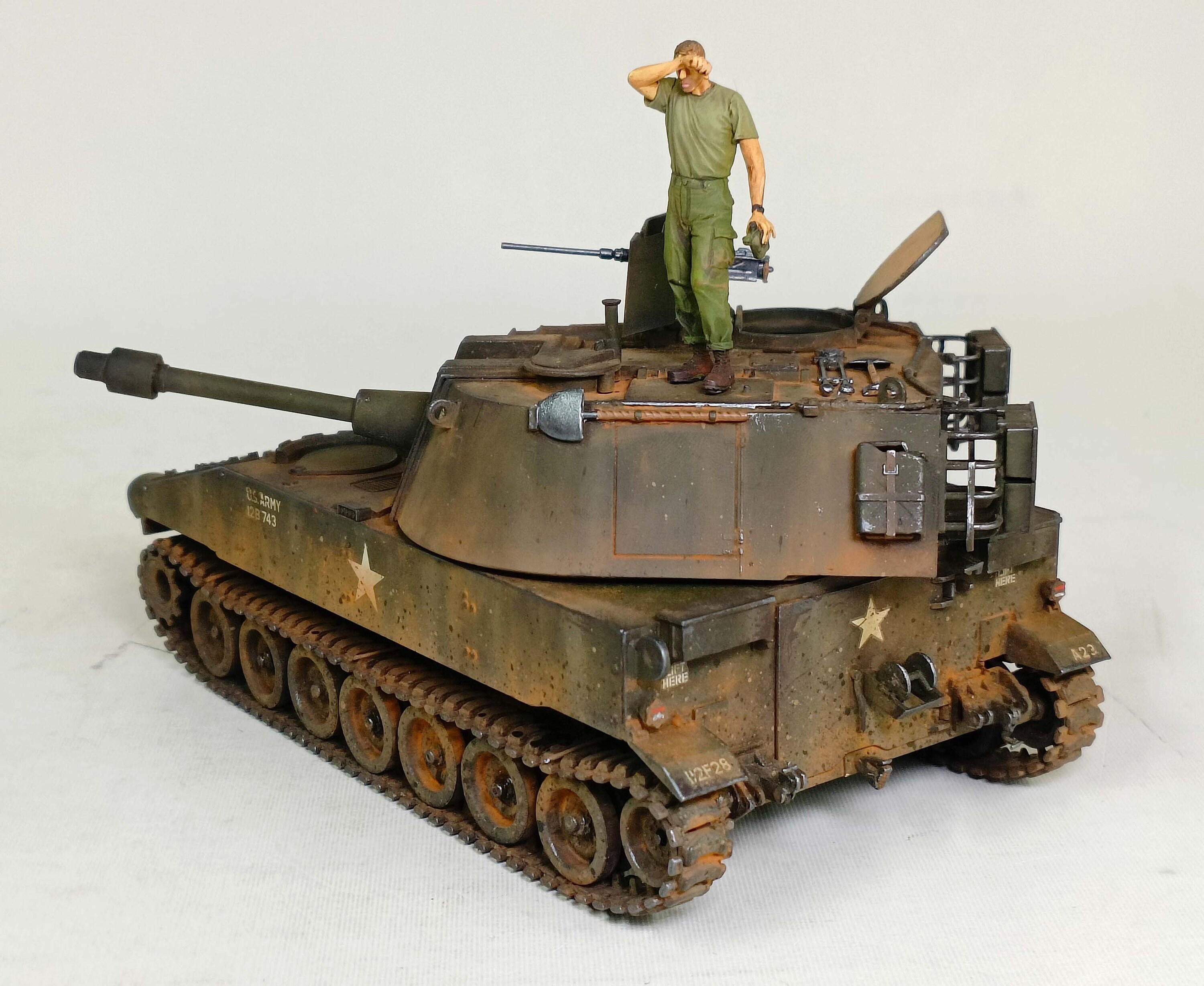 1/35 Built M108 Howitzer Vietnam. Scale Model Built and - Etsy