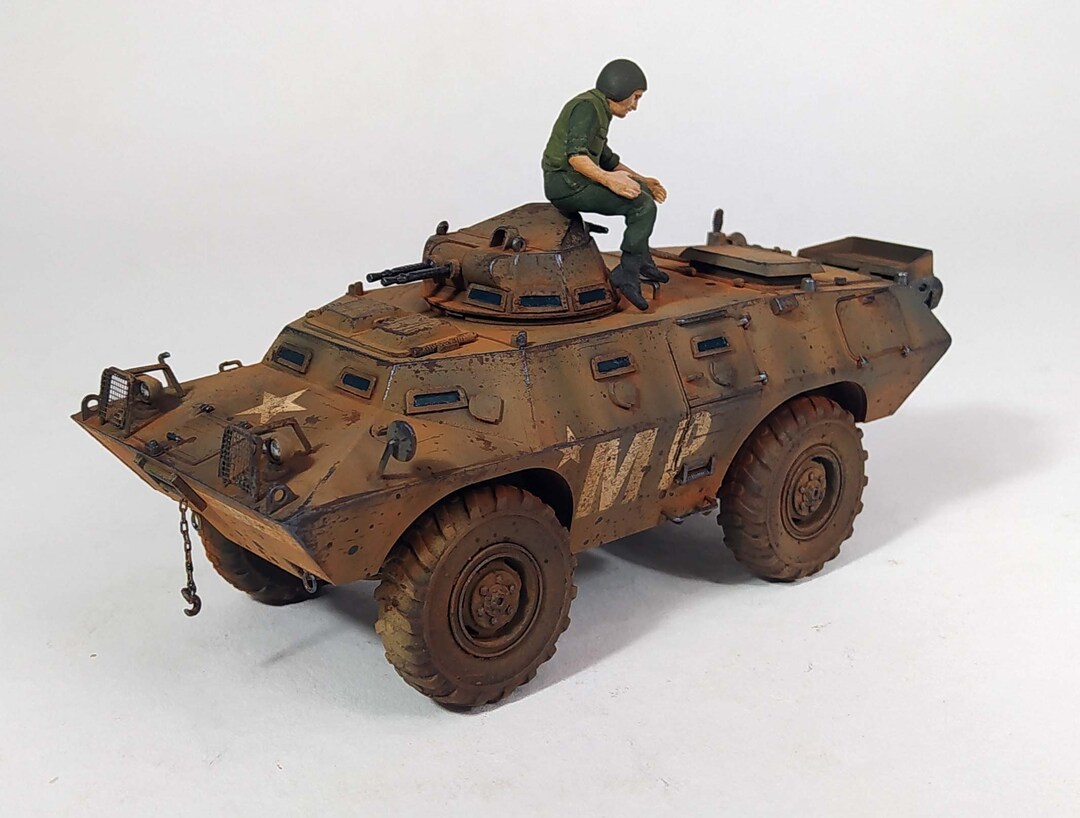 1/35 Construit V-100 Commando Armored Car Vietnam Scale Model Built and ...