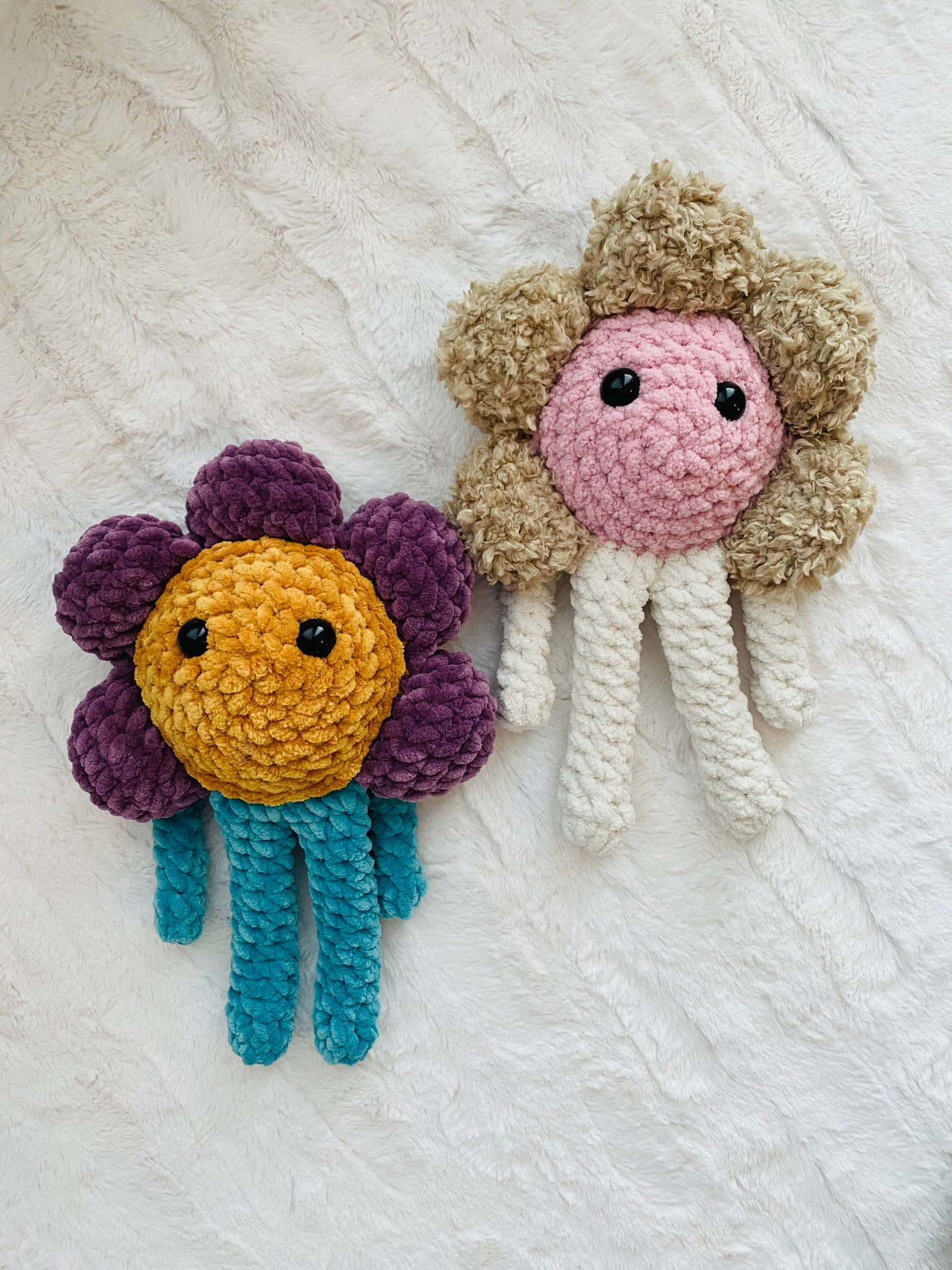 Groovy Flower Stuffie/plushie - Etsy