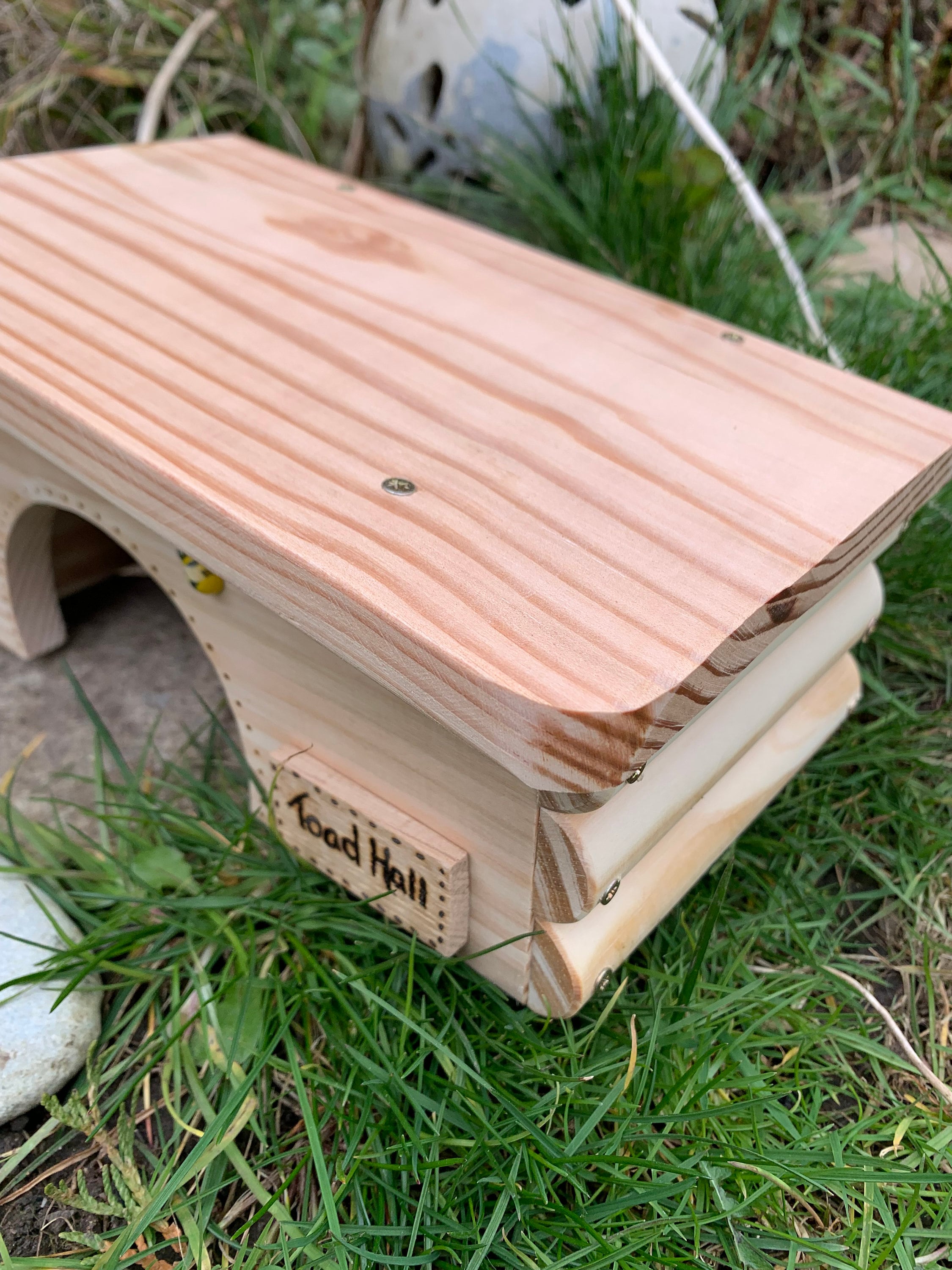 Handmade Wood Frog & Toad House, Garden Sanctuary - Etsy
