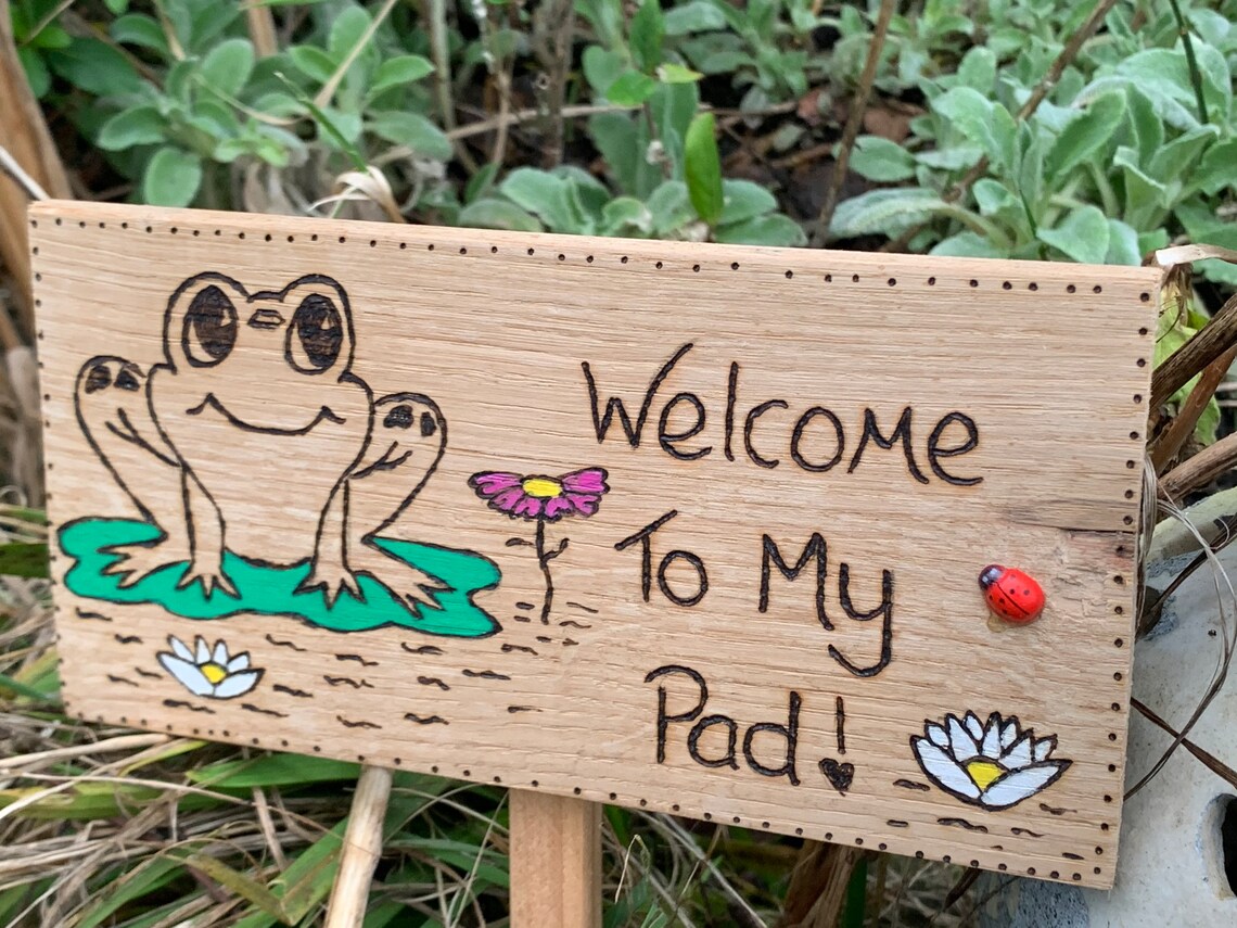 Frog and Toad Garden Sign Can Be Personalised Pond Sign - Etsy UK
