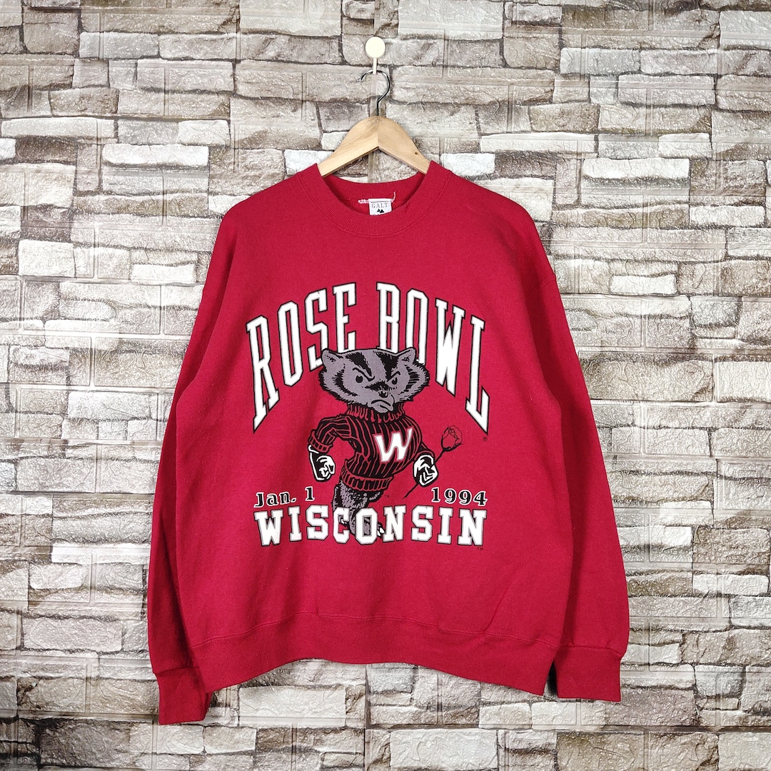 Vintage 90s Wisconsin Badgers Rose Bowl Football Sweatshirt Wisconsin ...
