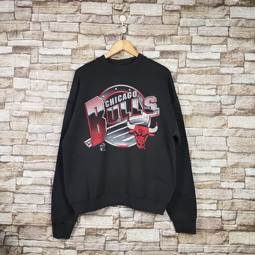 Vintage 90s Distressed Chicago Bulls Basketball Sweatshirt Bulls ...