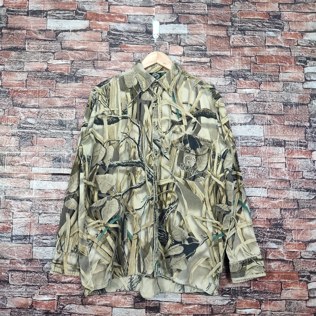 Vintage 90s Distressed Ducks Unlimited Realtree Shirt Realtree Button ...