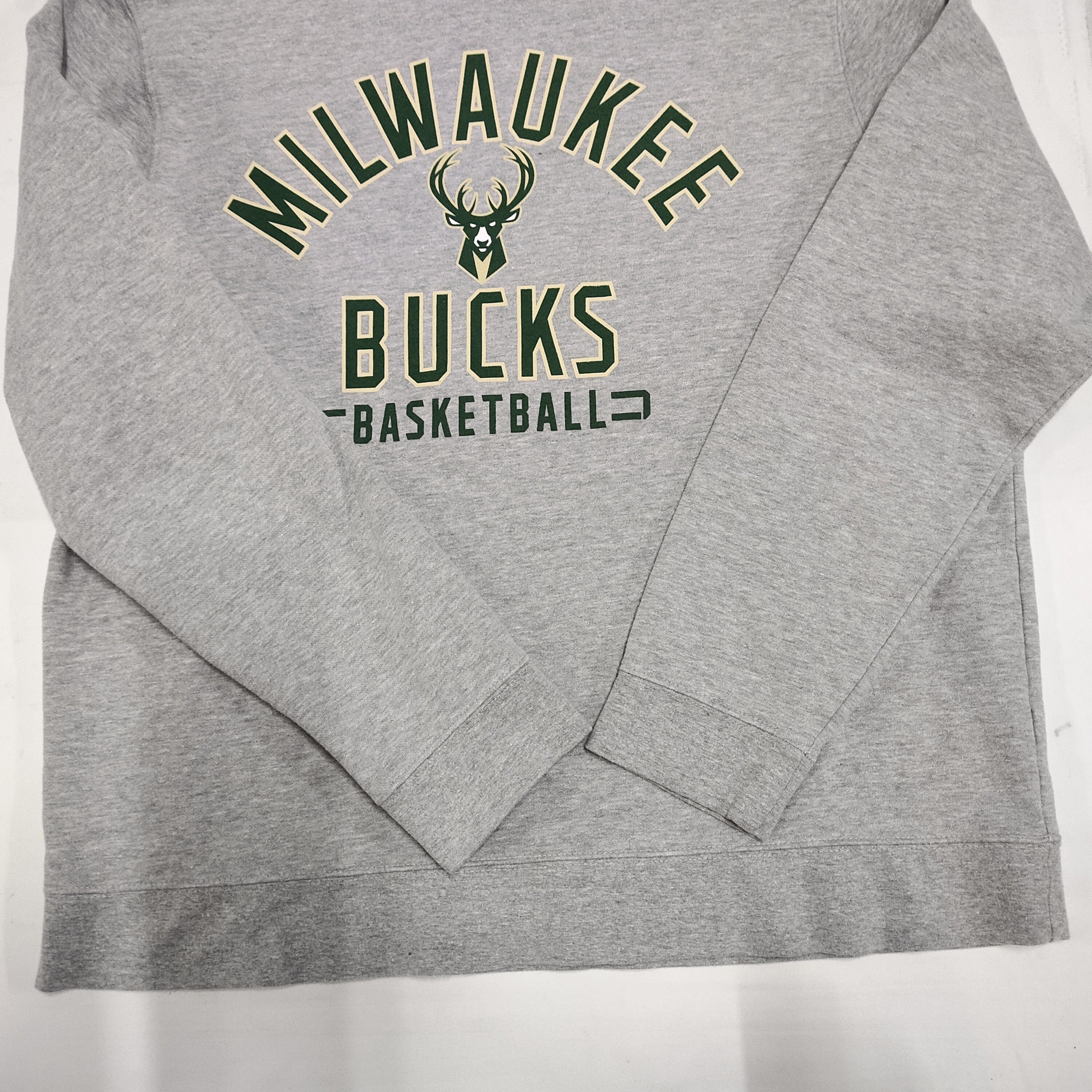 Vintage Milwaukee Bucks Basketball Sweatshirt Milwaukee - Etsy
