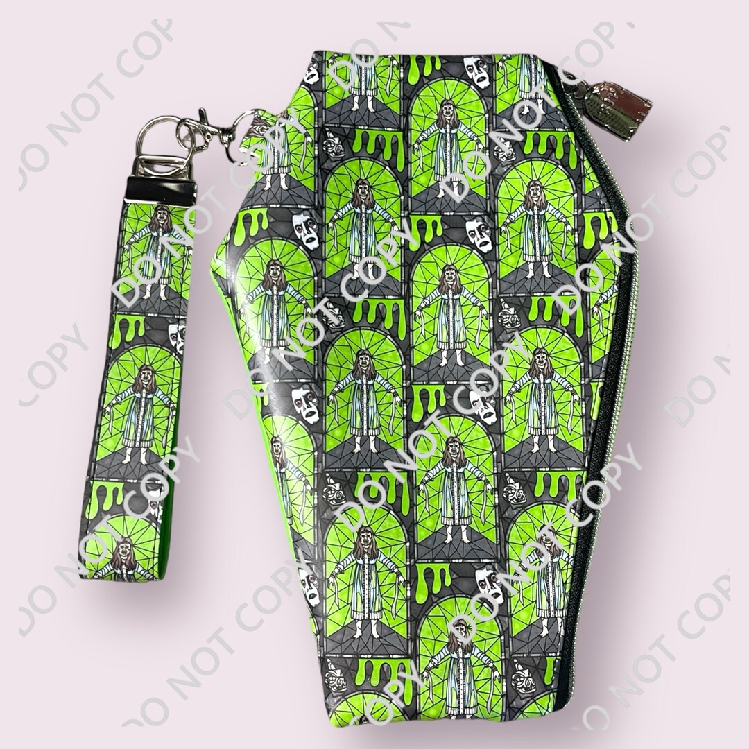 Scary Demon Girl Coffin Wristlet/coffin Wristlet/spooky Zipper - Etsy