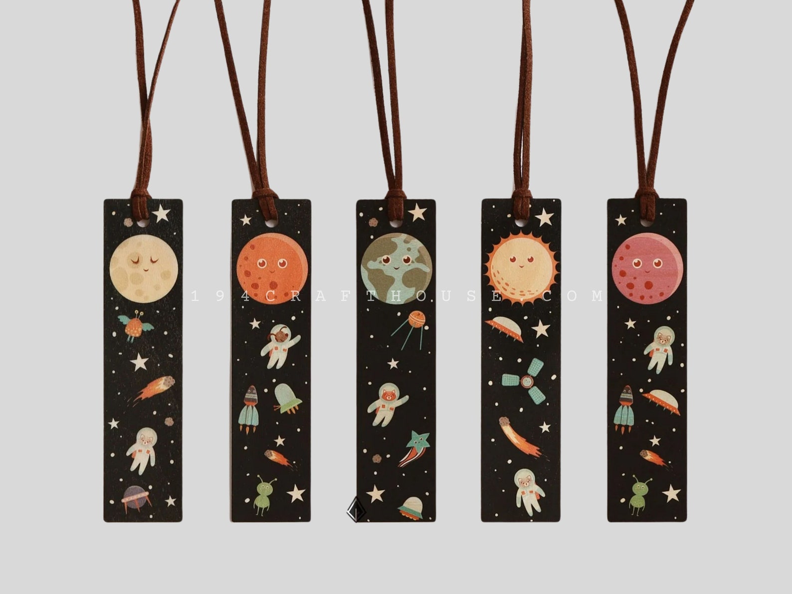 Planet Wooden Bookmark: Personalized Space Gift for Book Lover - Etsy