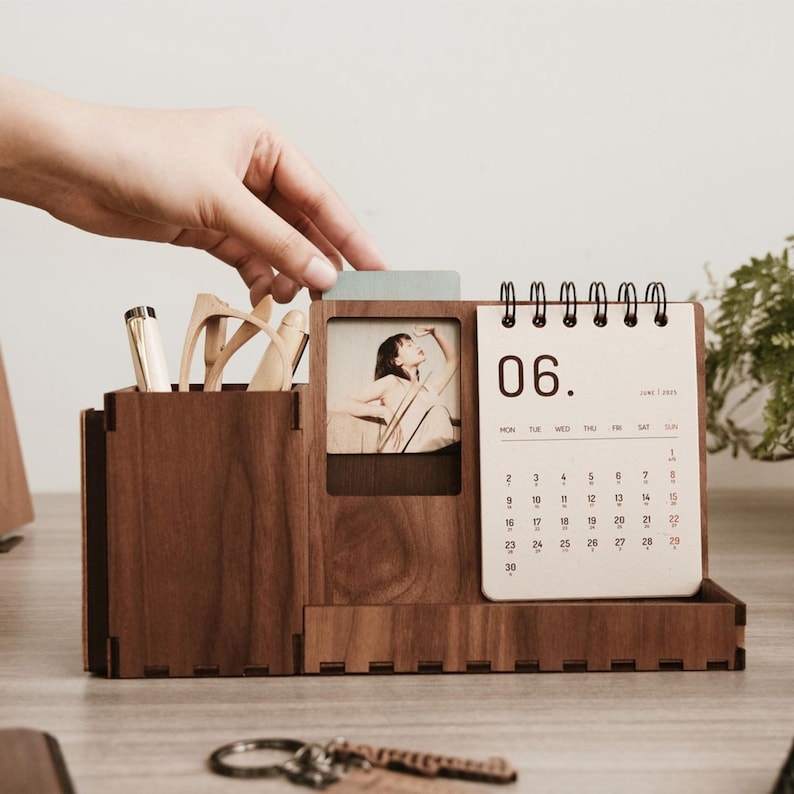 Personalized Calendar With Image Gifts for Wedding, Anniversary, Multi ...
