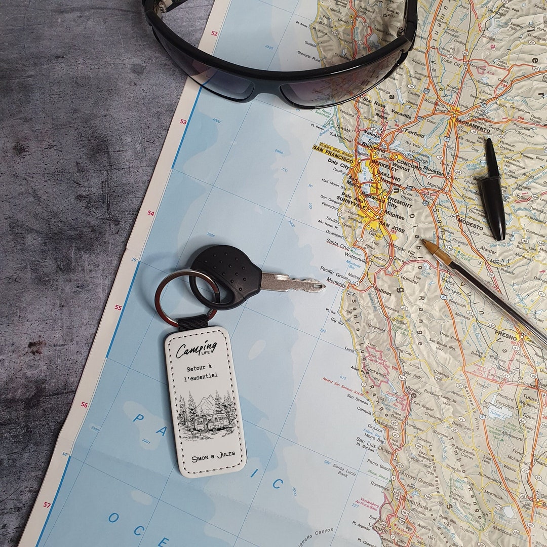 Personalized Leather Caravan Key Ring - Key Accessory With First Name ...