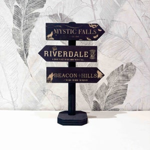 Personalized Standing Wood Arrow Signpost, Laser Engraved, Fantasy ...