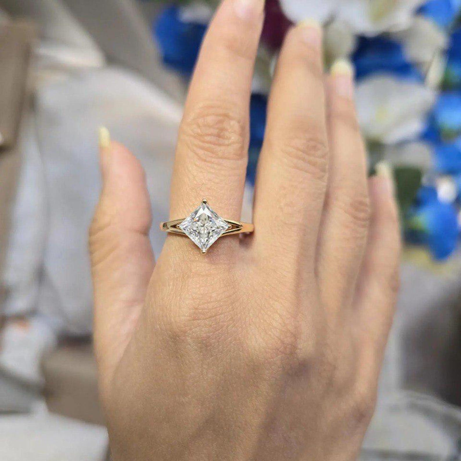 Princess Cut Solitaire Square Cut Ring, Split Shank Wedding Ring ...