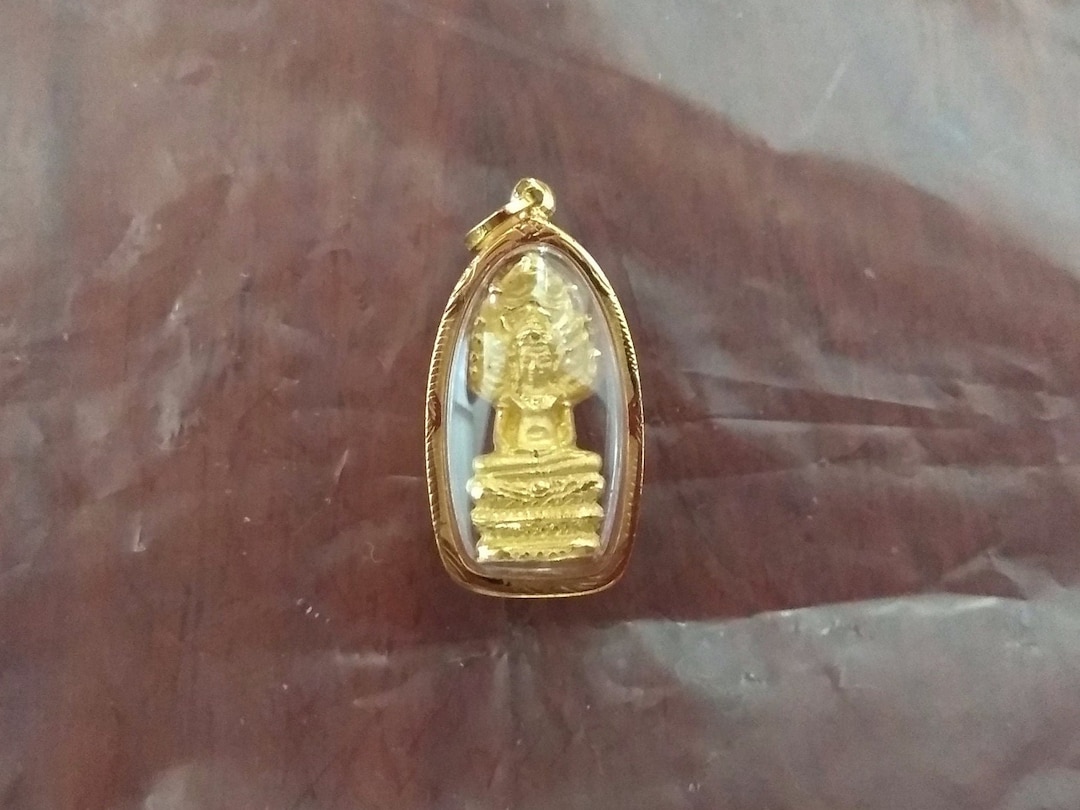 High Quality Real 18k Gold Mini Buddha Monk Spiritual Pendant Religious ...