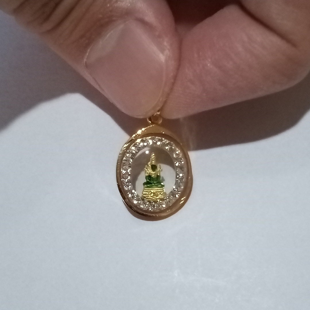 Real 18k Gold Tiny Buddha Pendant: Thai Amulet Charm for Meditation ...