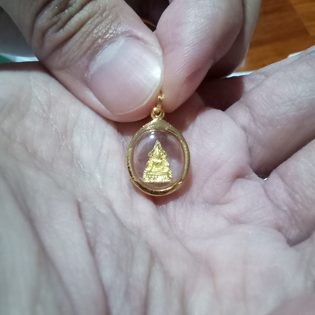 High Quality Real 18k Gold Mini Thai Buddha Monk Pendant Buddhist ...