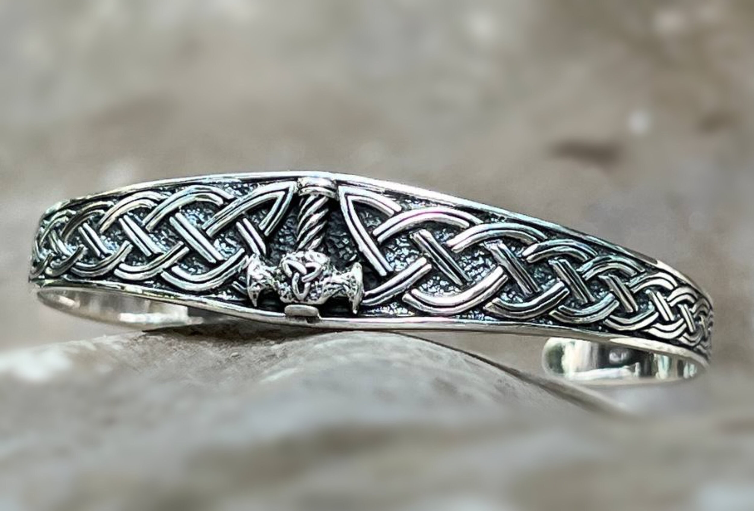 Viking Thor's Hammer Mjolnir Celtic Knot Pattern Cuff - Etsy
