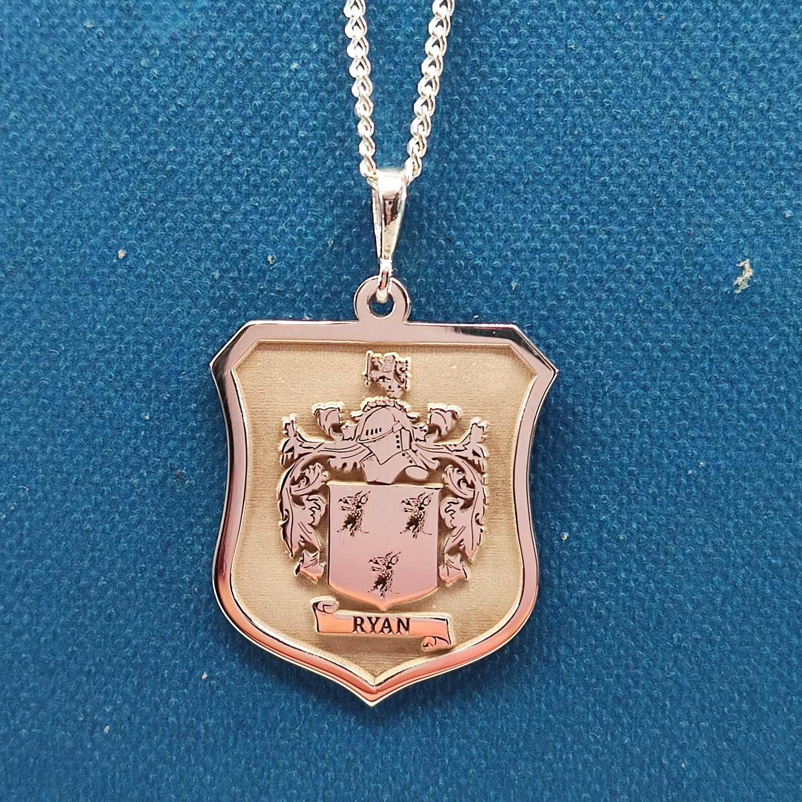Family Crest Pendant, Gift for Her, Family Crest Necklace, Coat of Arms ...