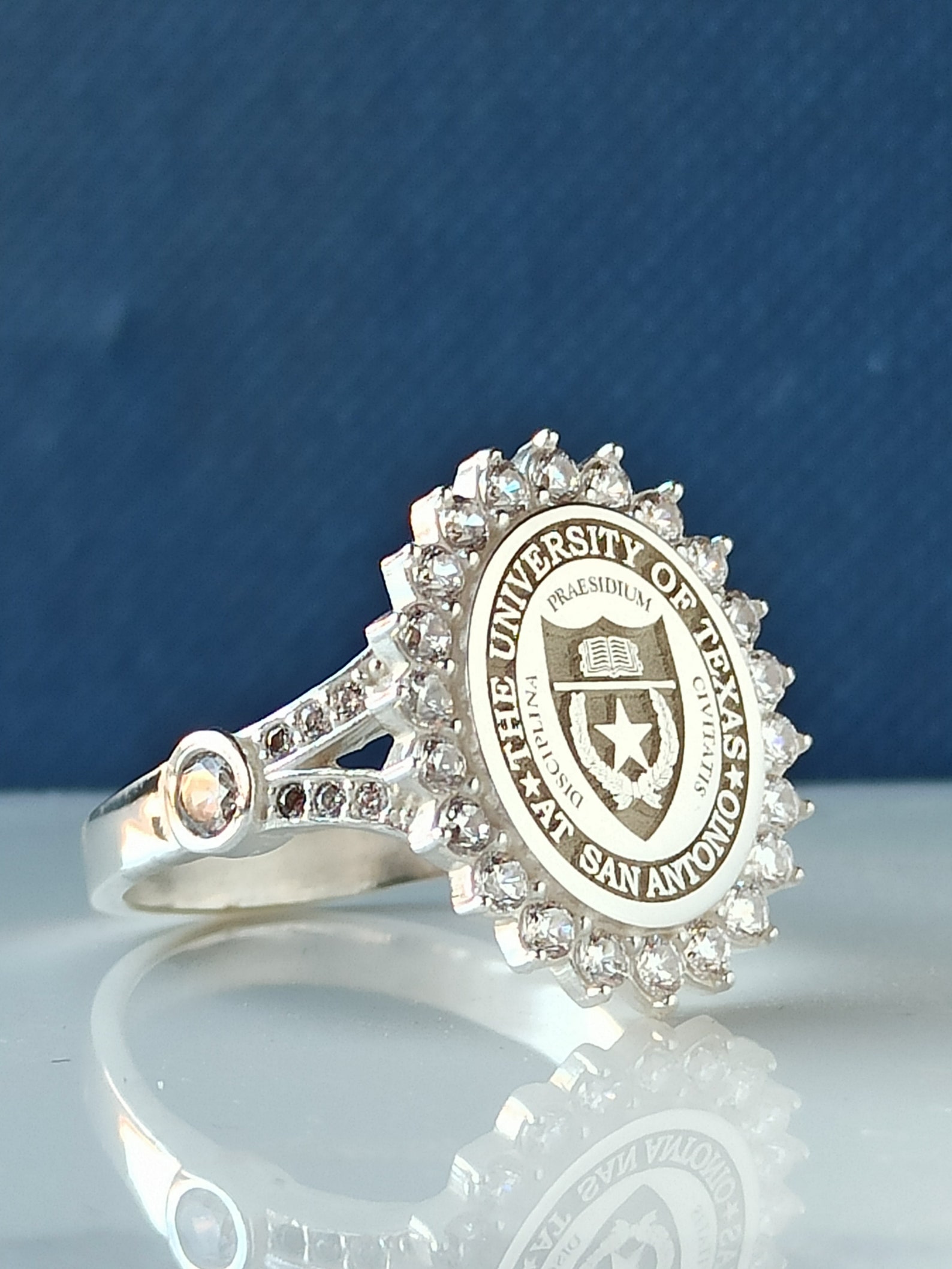 College Ring, University Ring , Graduation Gift , Graduation Ring ...