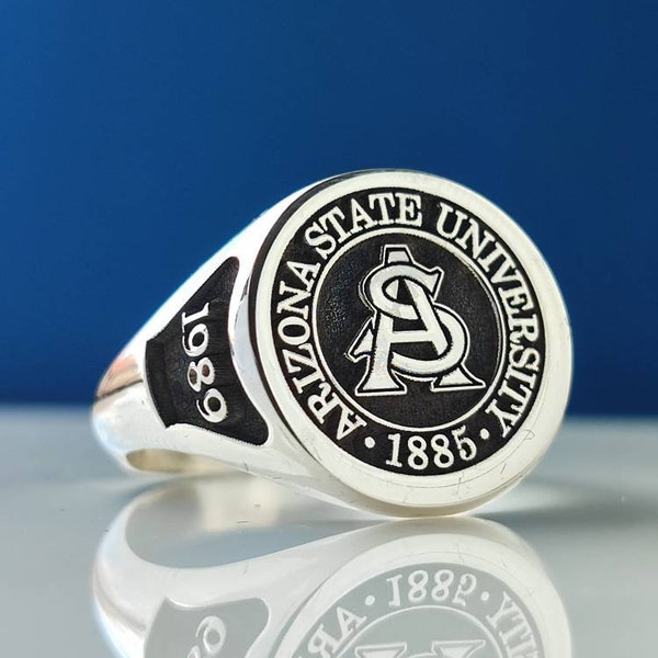 Signet Class Rings - Etsy