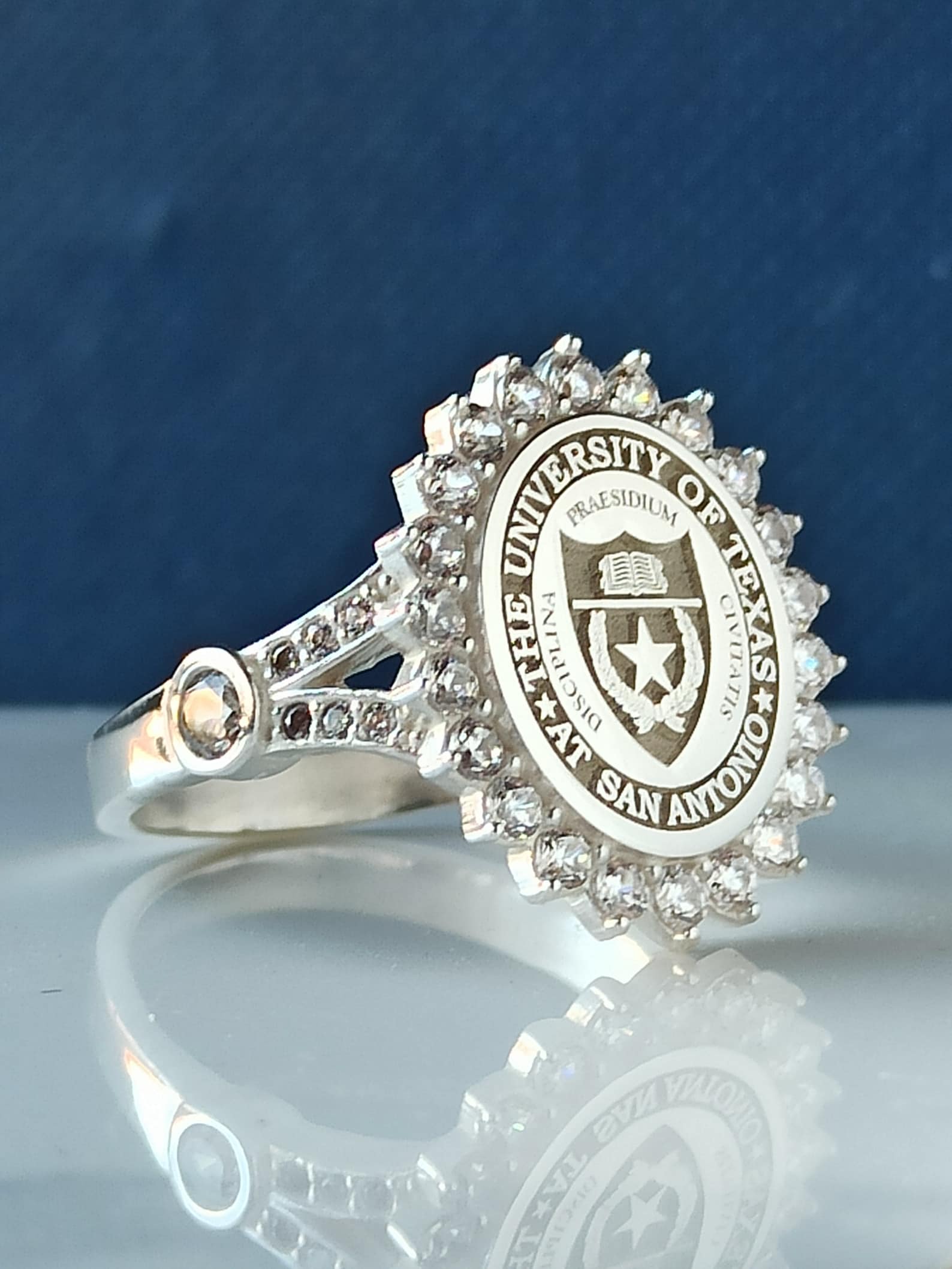 College Ring, University Ring , Graduation Gift , Graduation Ring ...
