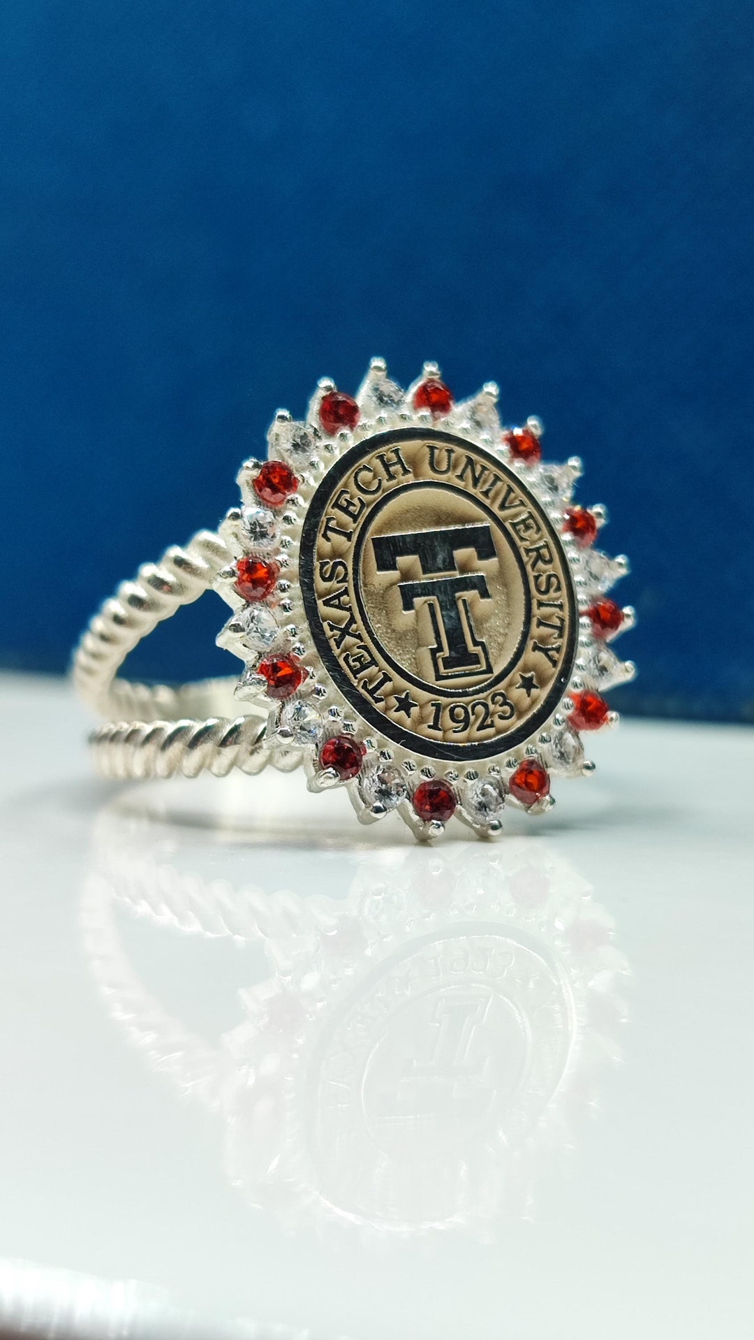 College Ring, University Ring , Personalized University Gemstone Rings ...