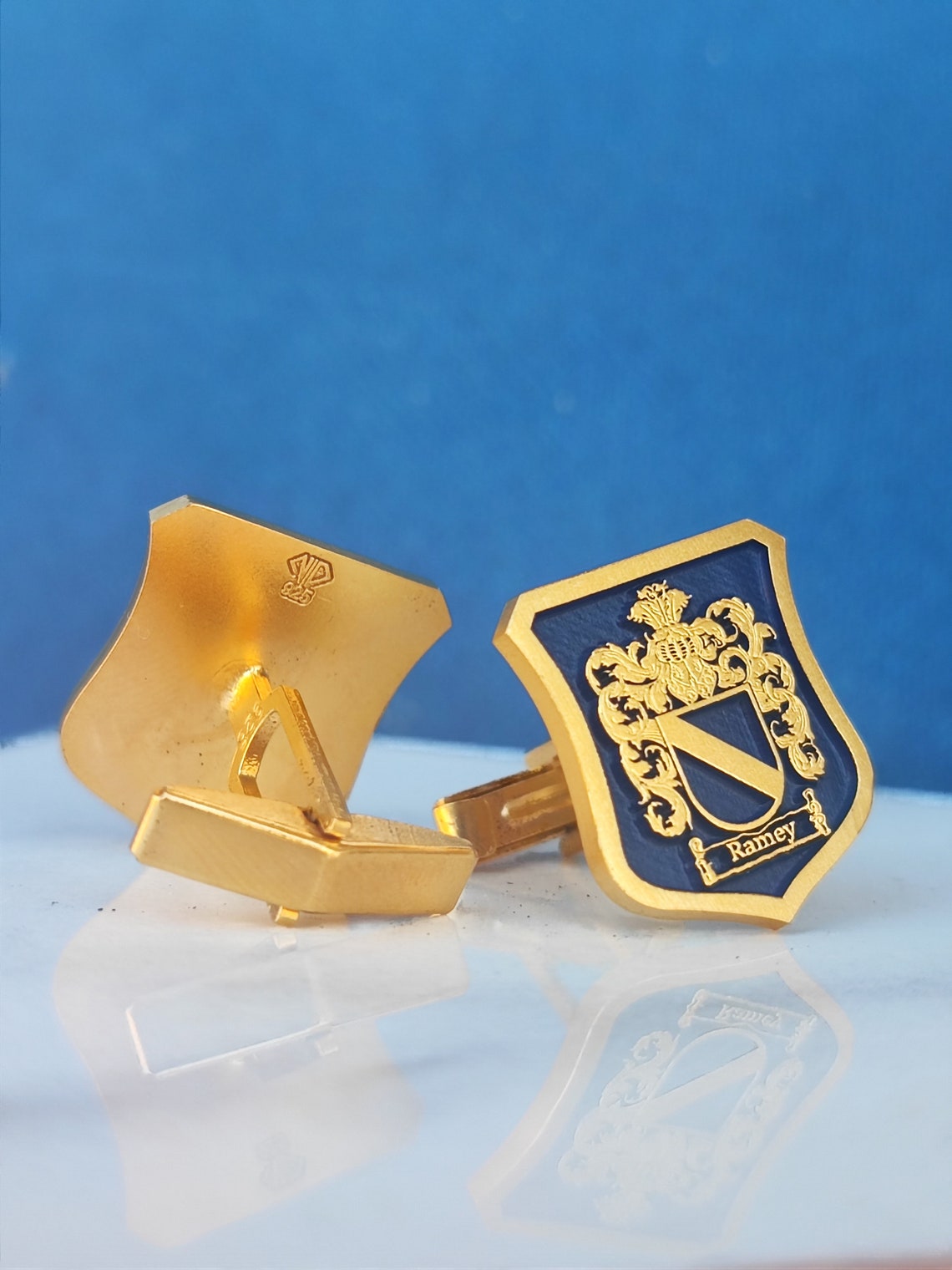 Personalized Family Crest Cufflinks,gold Custom Coat of Arms Cuff Links ...