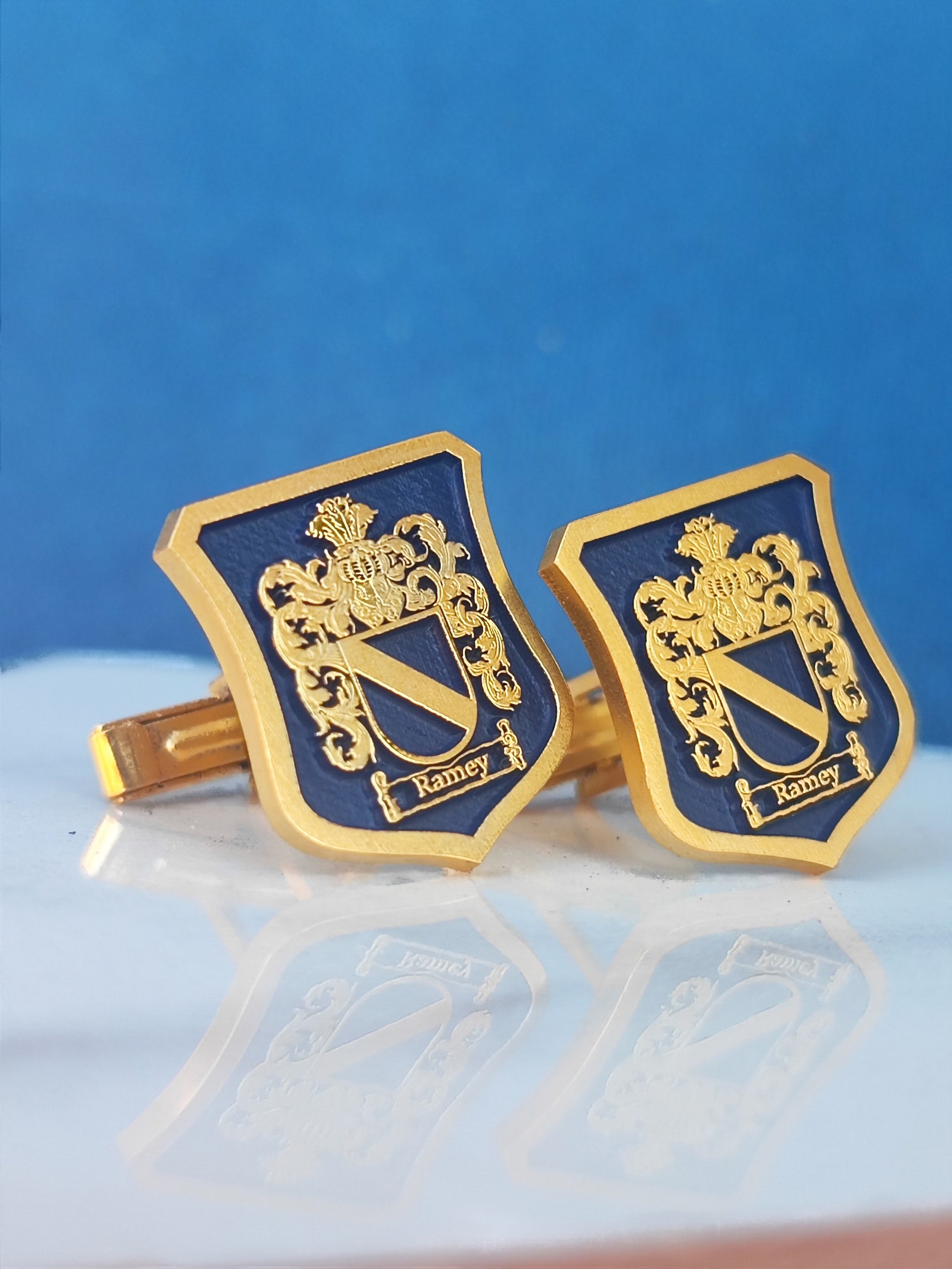Personalized Family Crest Cufflinks,gold Custom Coat of Arms Cuff Links ...