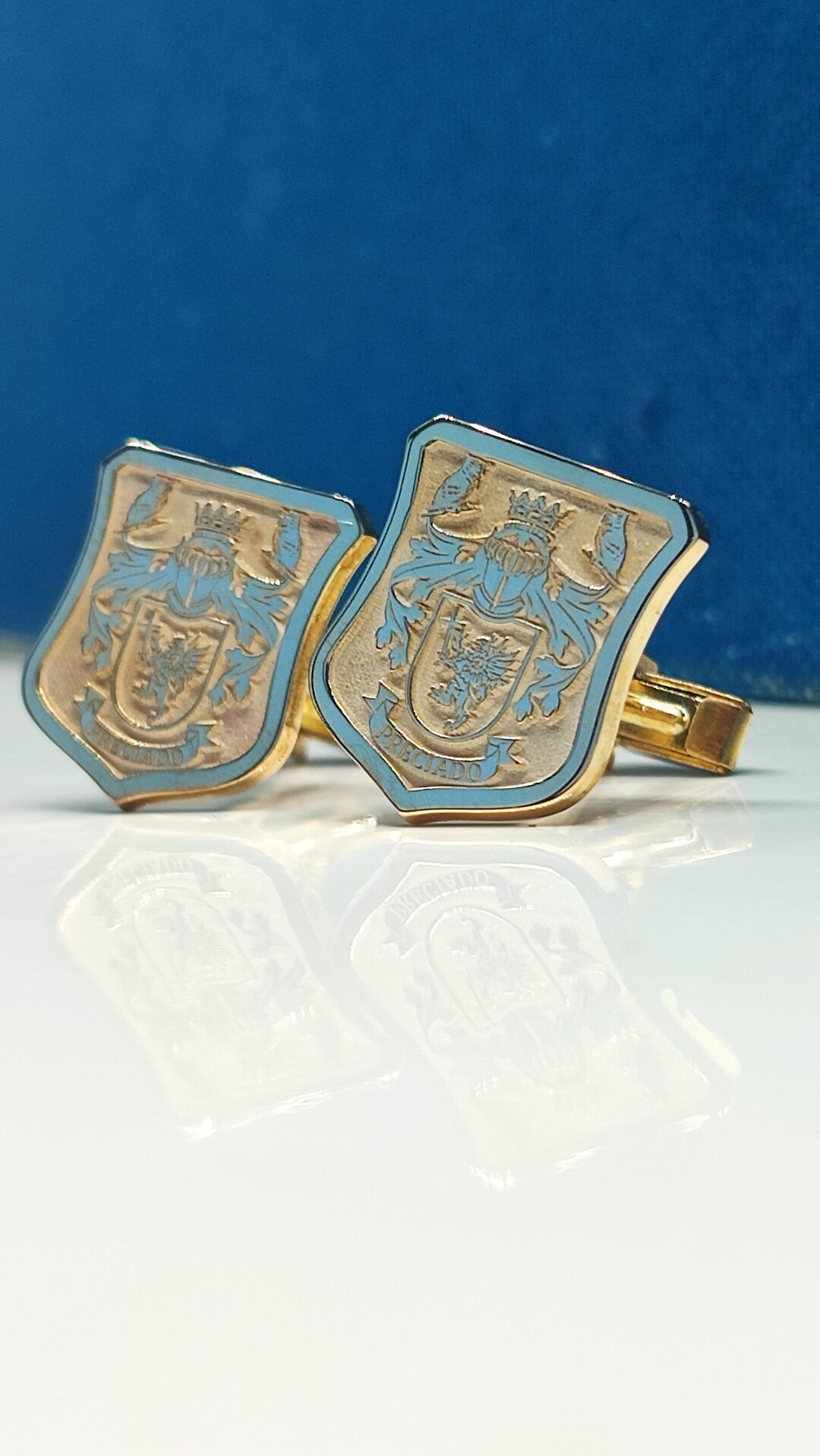 Personalized Family Crest Cufflinks,gold Custom Coat of Arms Cuff Links ...