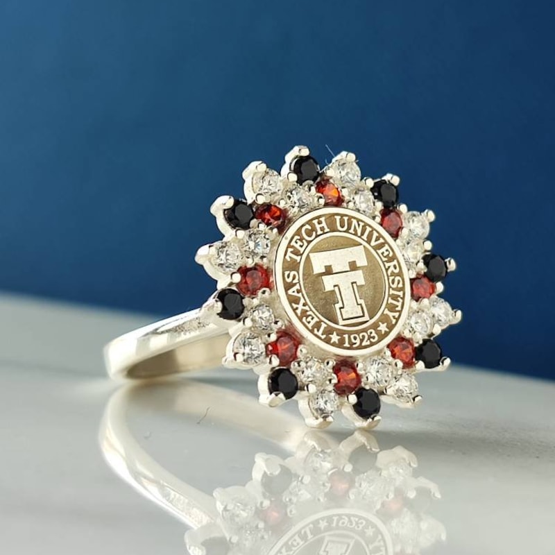 Class Ring - Etsy
