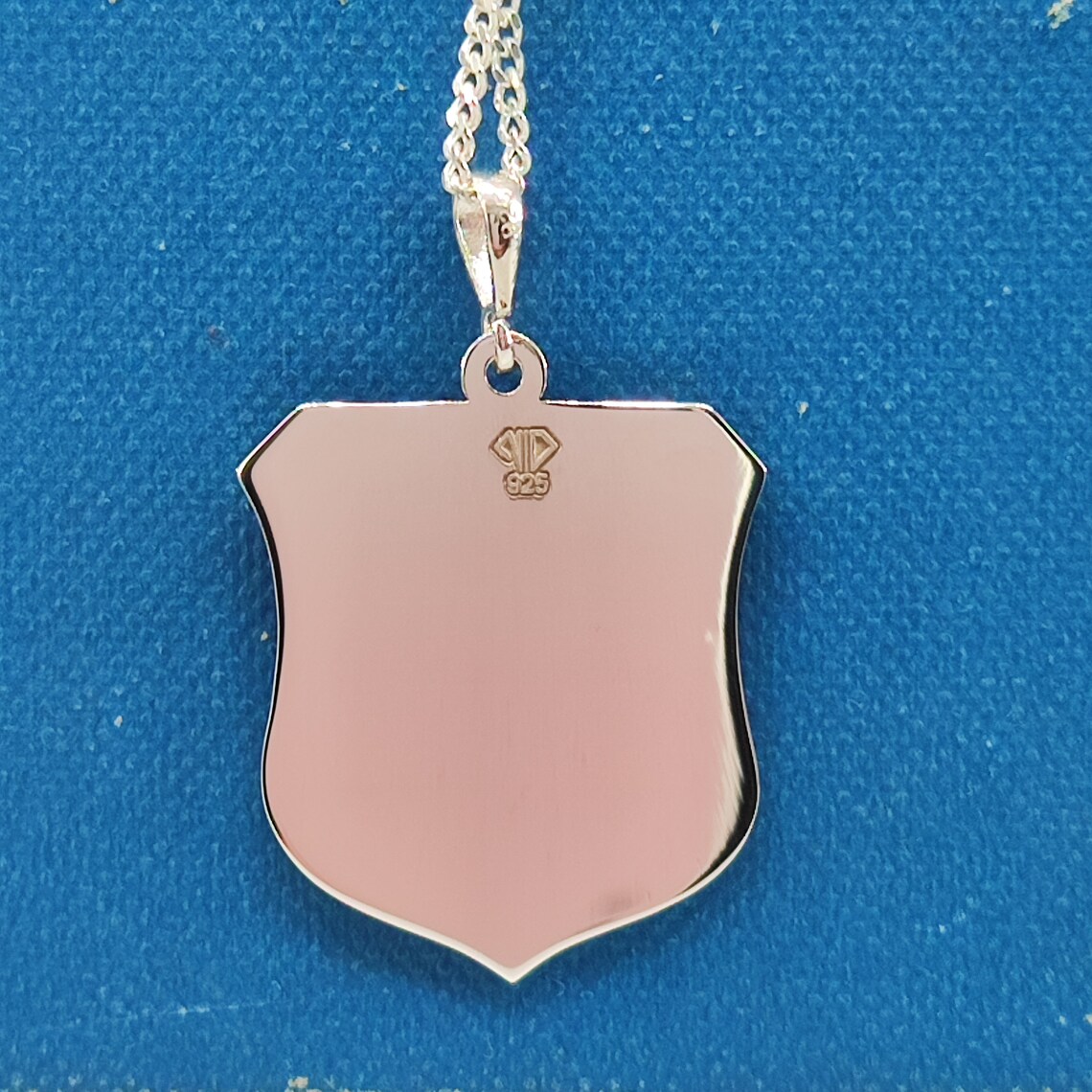 Family Crest Pendant, Gift for Her, Family Crest Necklace, Coat of Arms ...
