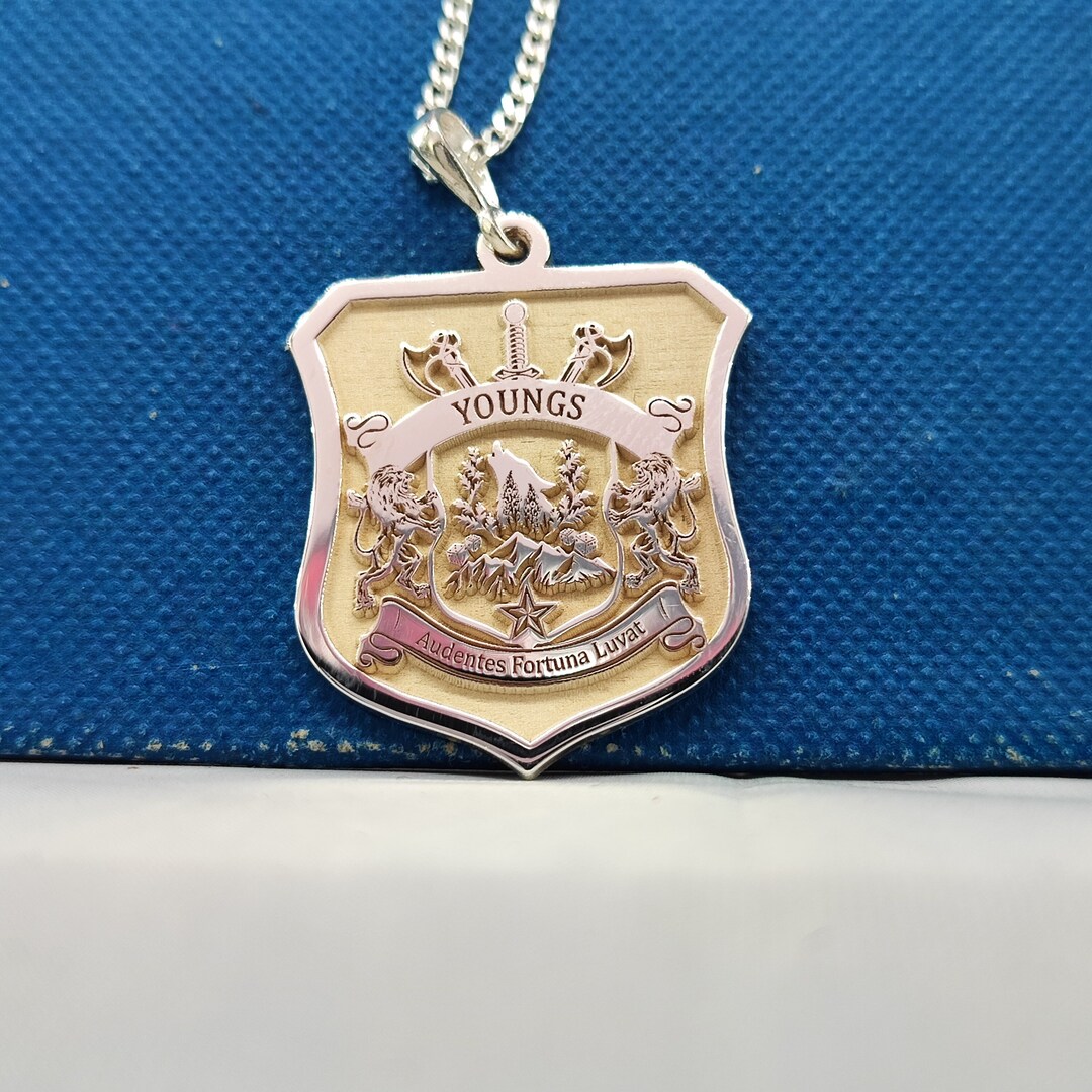 Family Crest Pendant, Gift for Her, Family Crest Necklace, Coat of Arms ...