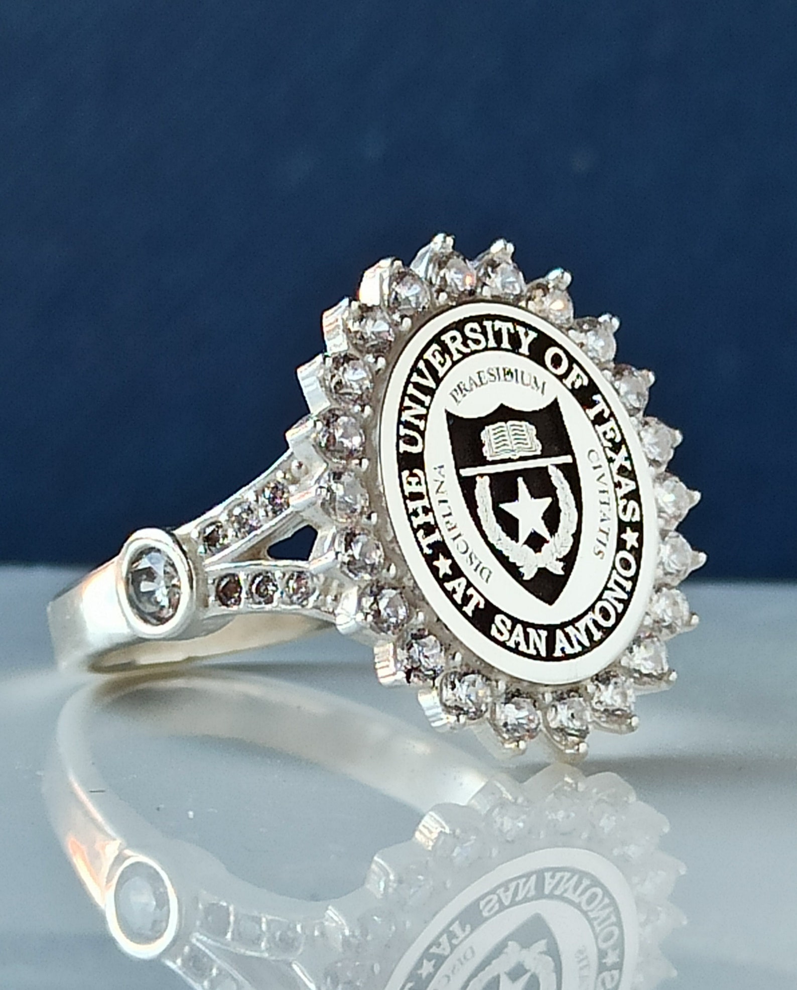 College Ring, University Ring , Graduation Gift , Graduation Ring ...