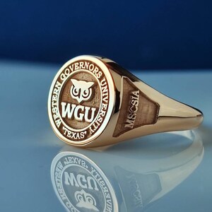 University Ring, Graduation Gift, Class Rings, Senior Class Ring ...