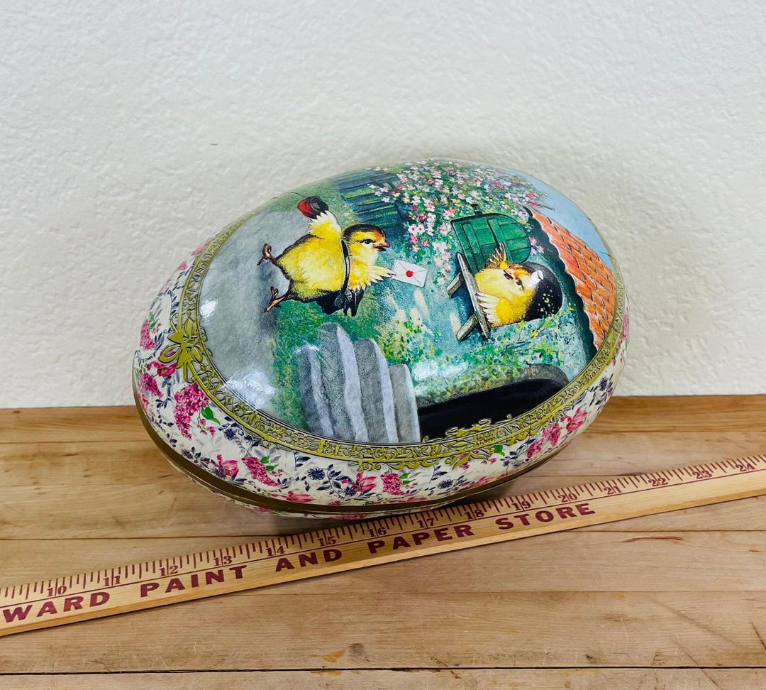 Egg Shaped Gift Box by Nestler Germany, XXXL 10" X 6" Happy Chicks ...