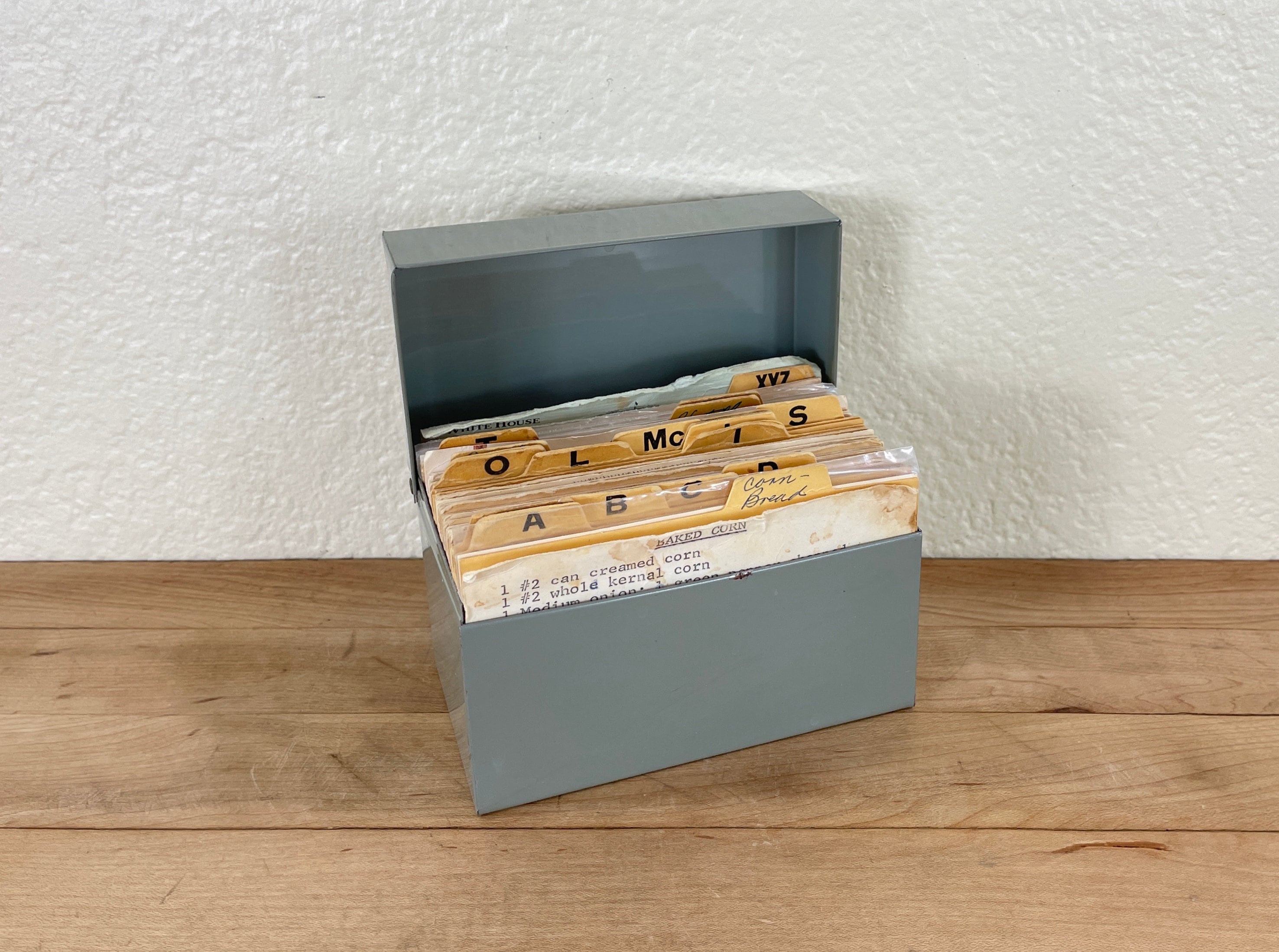 Metal Index Card Box by Ohio Art Co, Gray Hinged Top 3x 5 Index/recipe ...