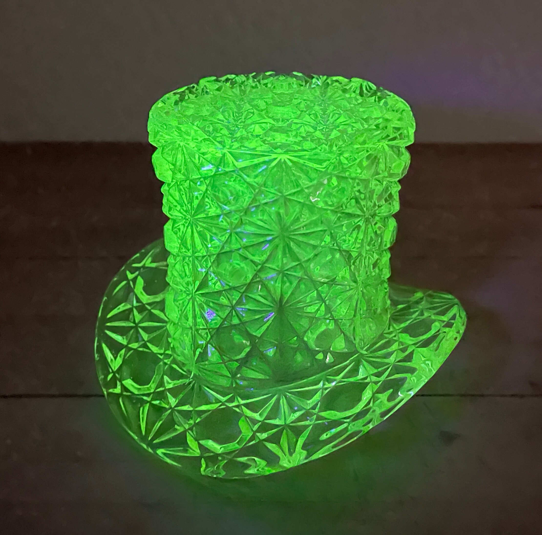 Vaseline Uranium Glass Daisy and Button Large Glass Top Hat - Etsy