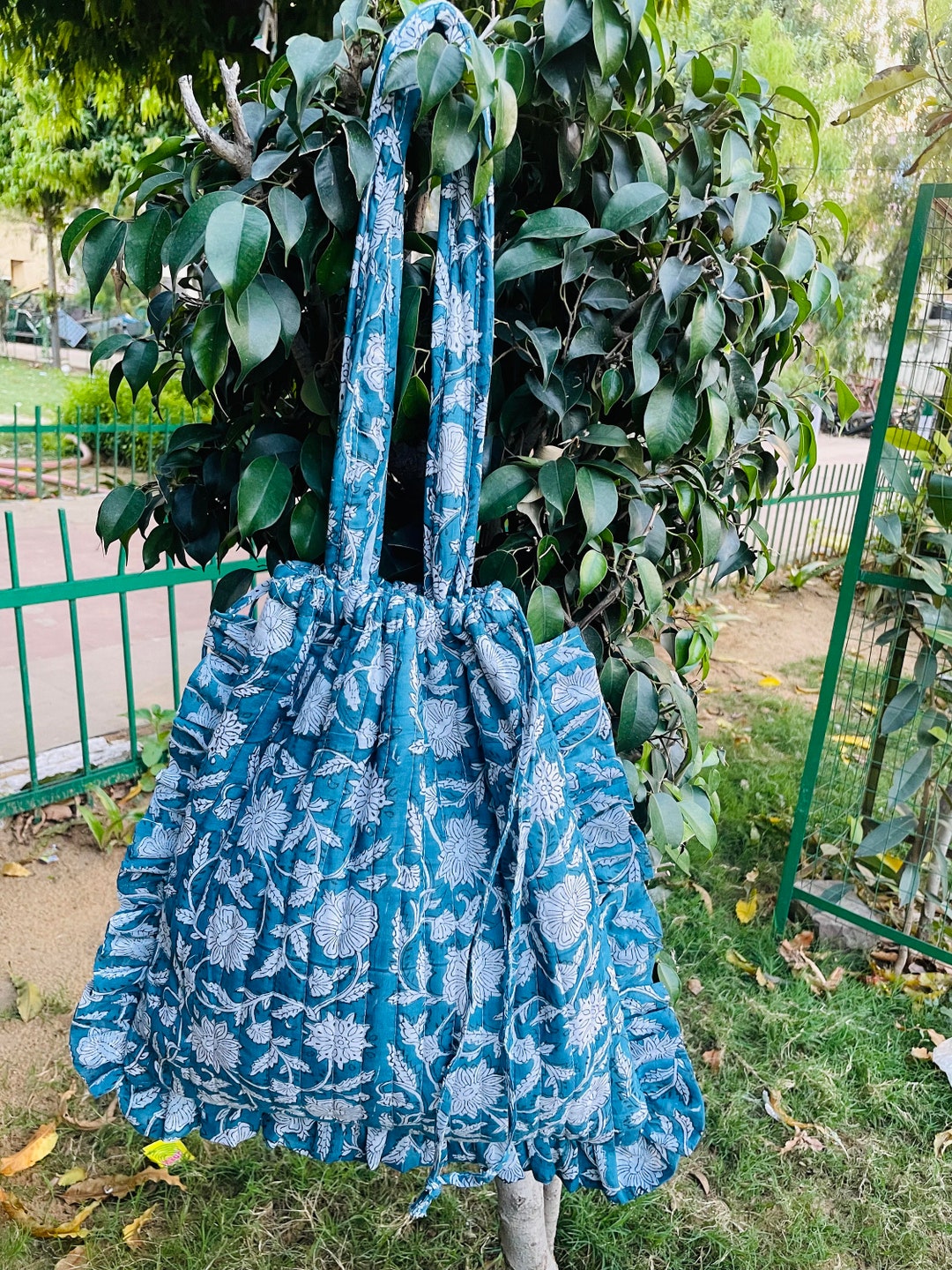 Large Cotton Weekend Tote Bags | Quilted Fabric Women's Travel Bag ...